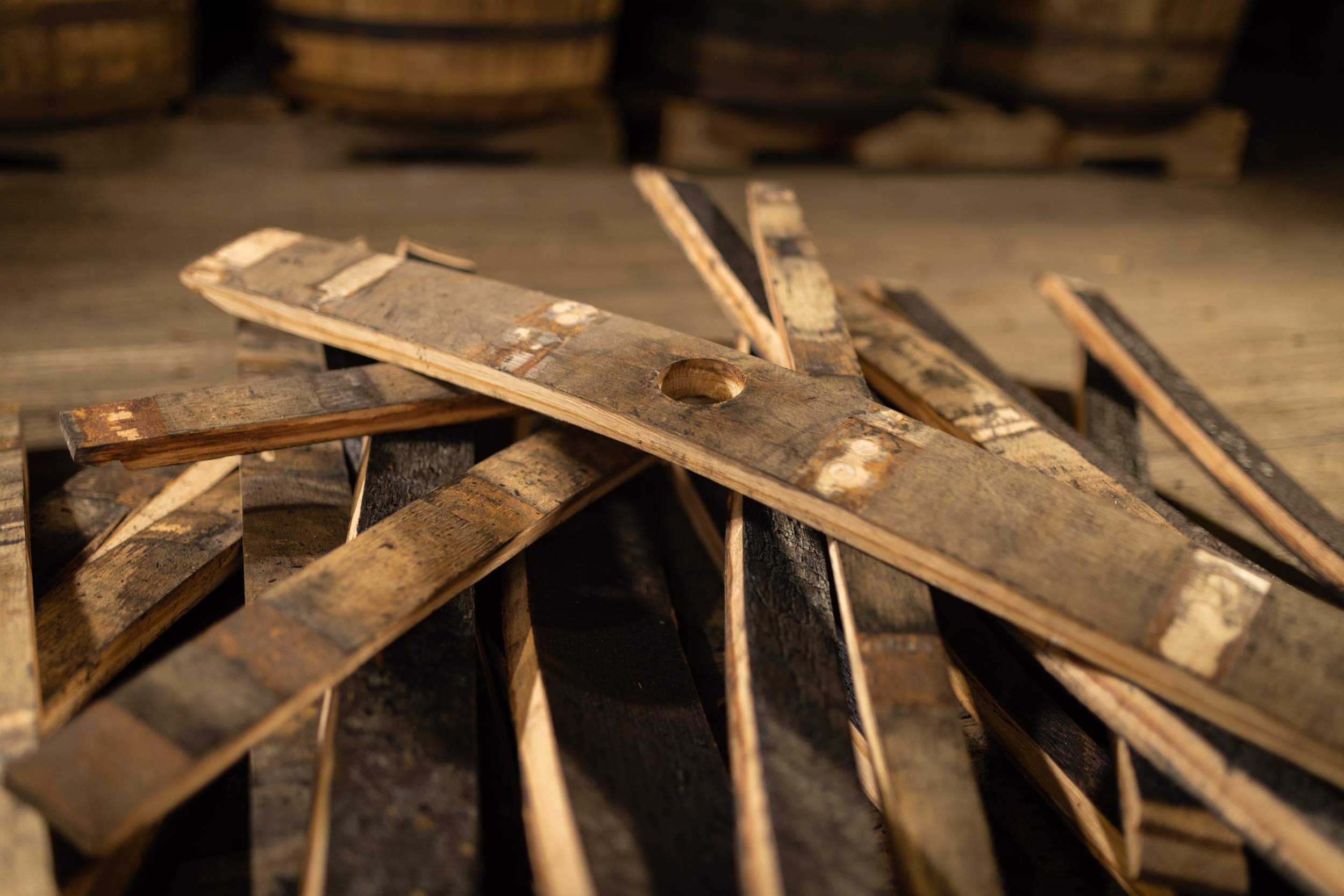 Midwest Barrel Company Full Set Authentic Bourbon/Whiskey Oak Barrel Staves, Set of 25 Staves