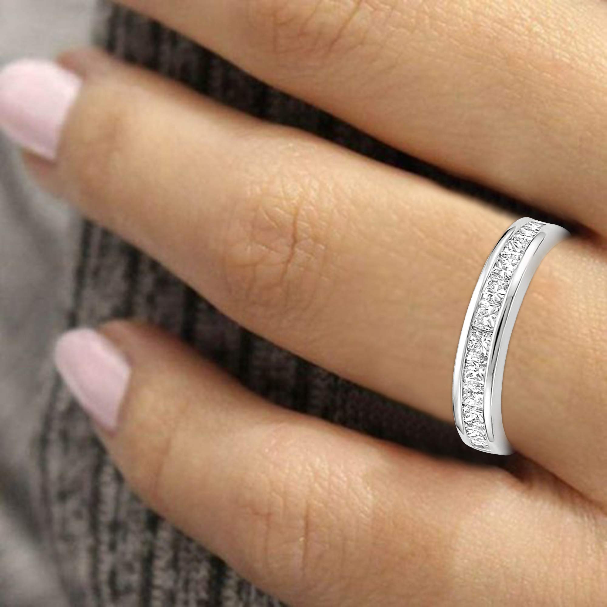 La4ve Diamonds 3/4 cttw, 14k White Gold Princess-Cut Diamond Bridal Wedding Band Ring (3/4 cttw, I-J, I2-I3), Size 5