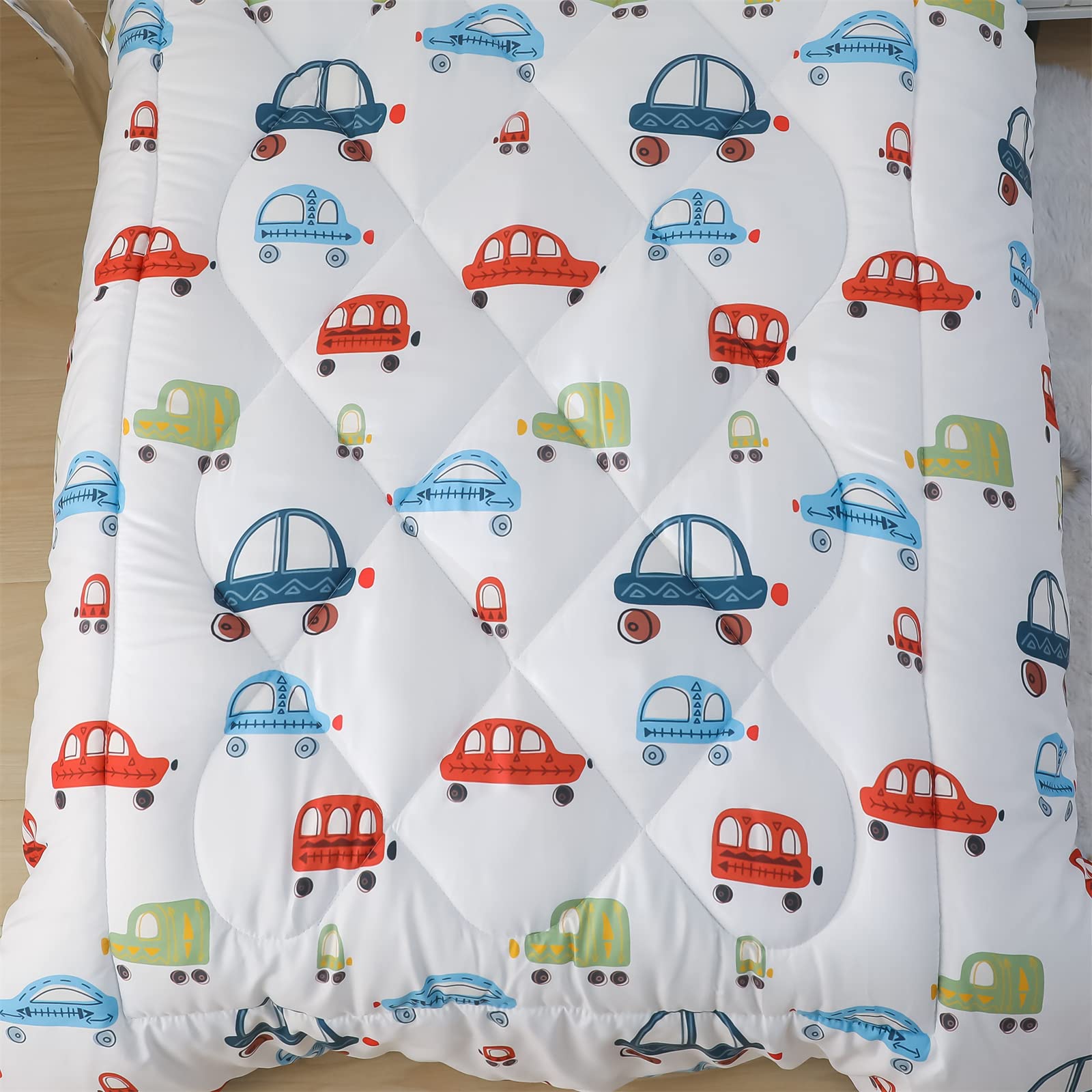 VINILITE 4 Piece Toddler Bedding Set Cars Standard Size Children Comforter Set Ultra Soft Includes Quilted Comforter, Fitted Sheet, Flat Sheet, and Pillow Case for Kids Boys, 28" x 52"