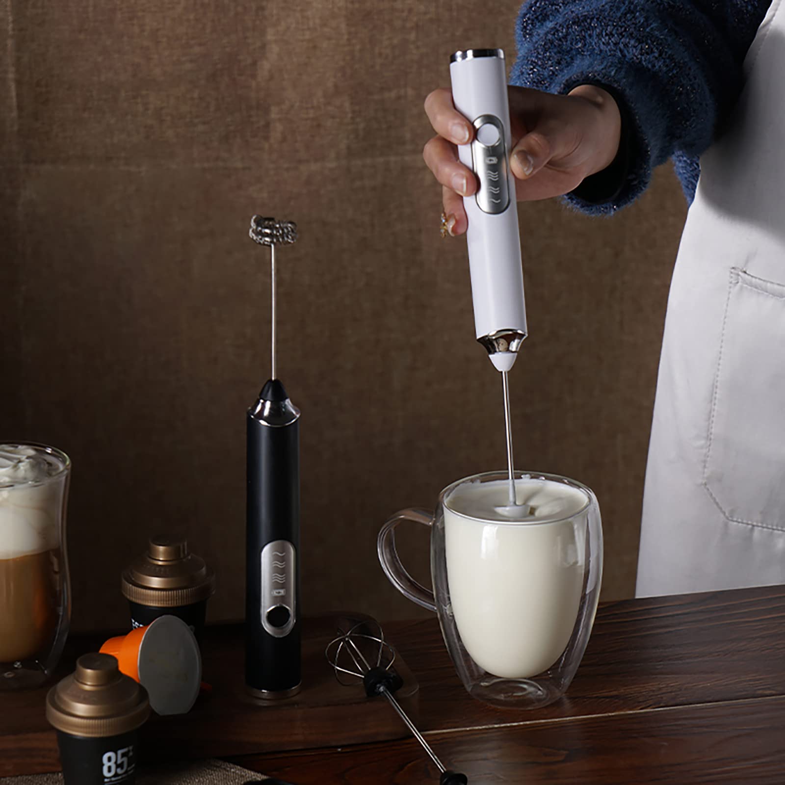 MOSHOU Electric Milk Frother Handheld, 3 Speeds Coffee Whisk Foam Maker with USB C Rechargeable, Whisk Drink Mixer for Lattes Frappe Matcha Hot Chocolate, Egg with 3 Mixer Heads (Black)