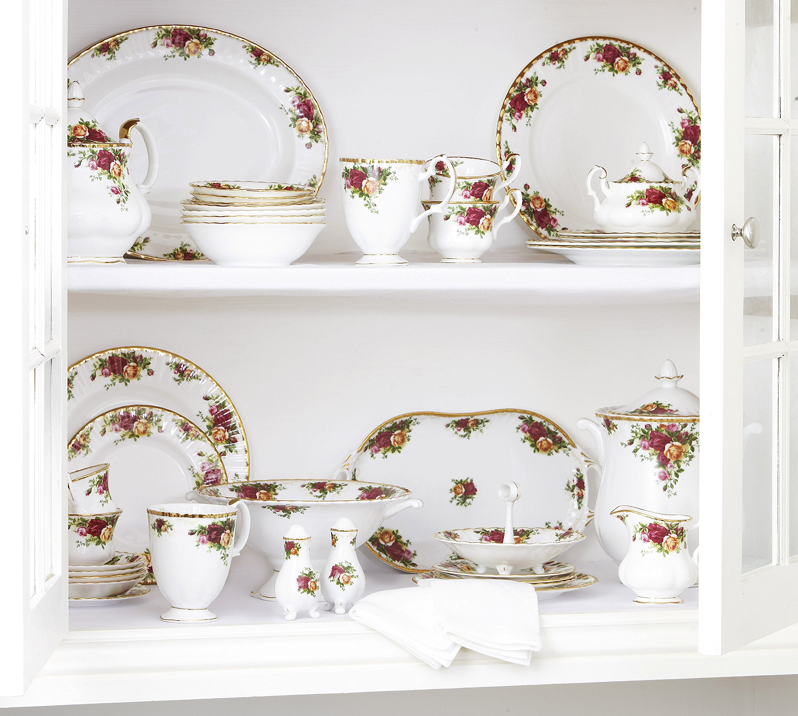 Royal Albert 15210014 Old Country Roses Rim Soup Bowl