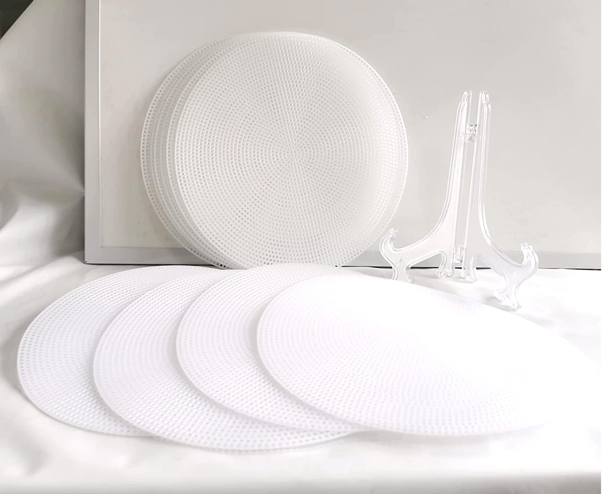 Rice Paper Wrappers for Spring Rolls Rice Paper Water Bowl Rice Paper Wraps Vietnamese Rice Paper Holder Maker Water Bowl Rice Wraps for Spring Rice Bowl Rice Roll 10 Rice Paper Tray and 1 Stand