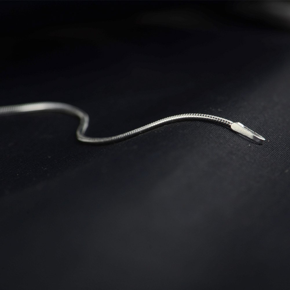 LUHE Silver Chain Sterling Silver Snake Chain Necklace 1MM Italian Crafted Thin Chains Lightweight Strong Chains - Lobster Claw Clasp Christmas Gifts for Women 14-30 inchs (1mm snake chain 18in)