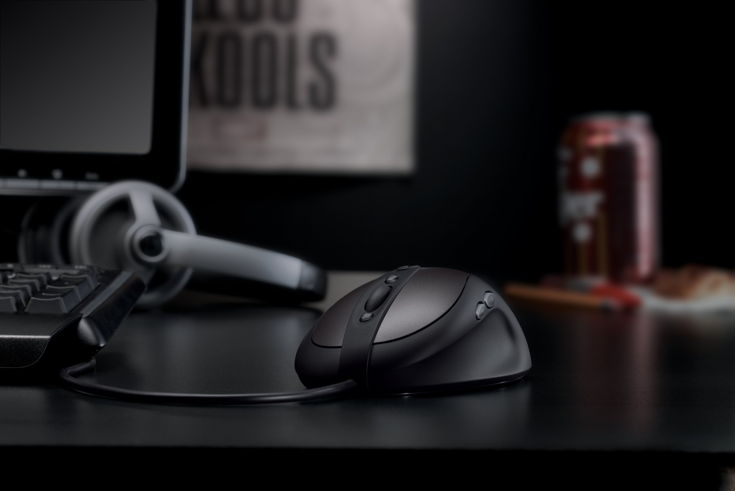 Logitech G Optical Gaming Mouse G400 with High-Precision 3600 DPI Optical Engine