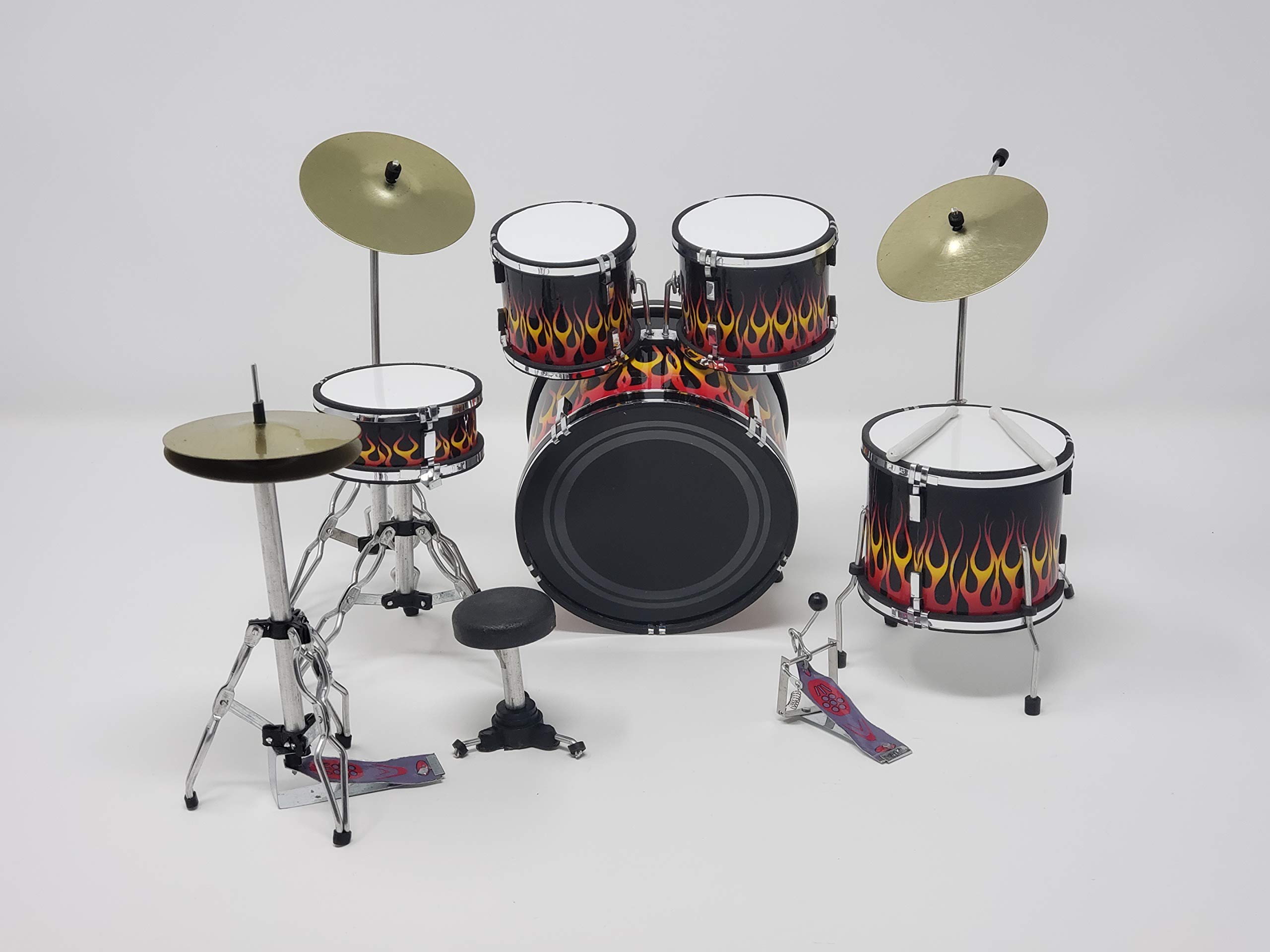 Lars Ulrich METALLICA miniature drum set. Excellent details. Mini drum