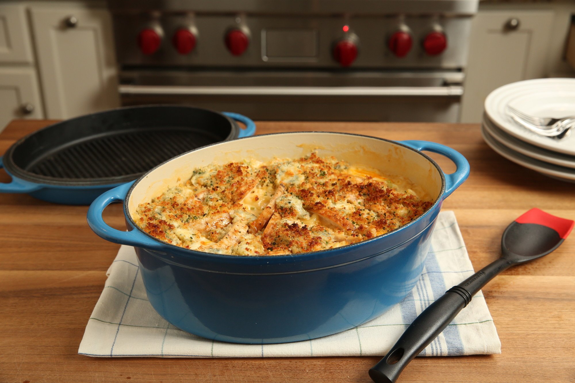 Le Creuset Cast Iron Oval Oven with Reversible Grill Pan Lid, 4 3/4 quart, Marseille
