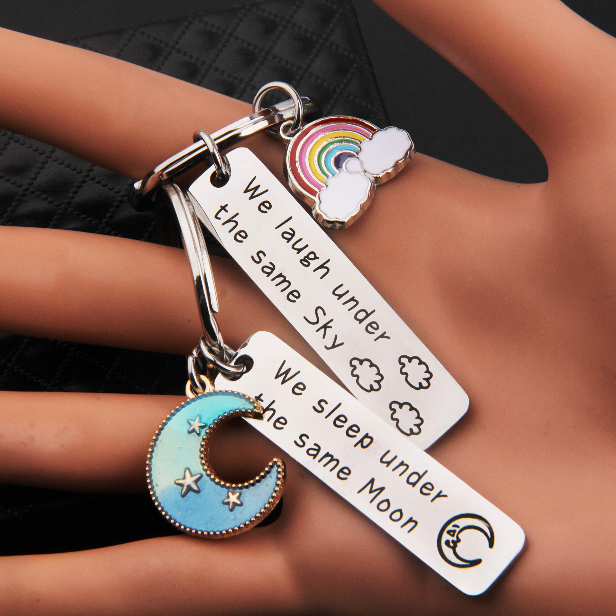MAOFAED Long Distance Relationship Gift 4 Best Friends Gift 4 Sisters Gift Long Distance Gift for Friends Sisters