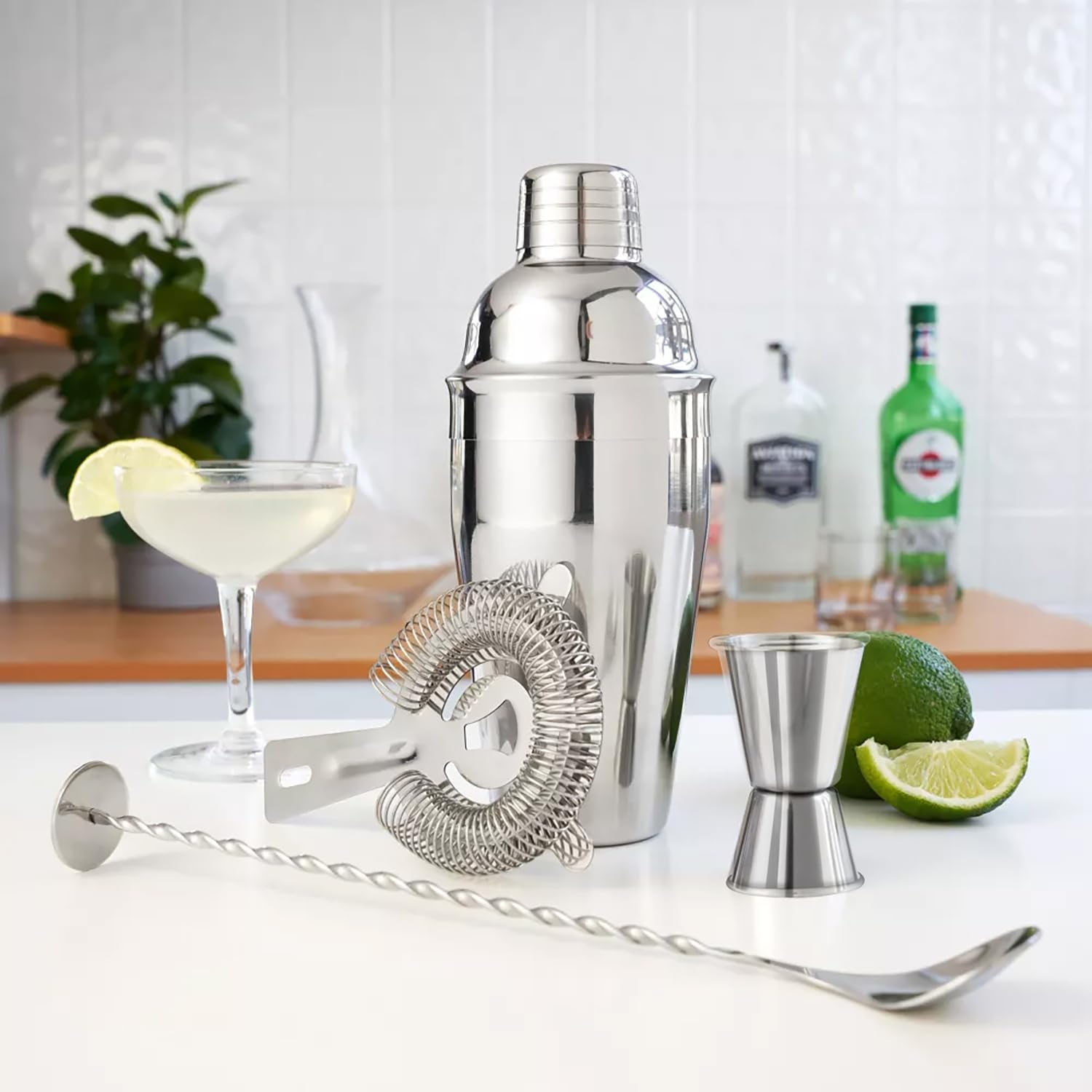 ZPUFAW 5-Piece Cocktail Shaker Set 24oz Shaker Strainer Jigger T-Mixing Spoon Pour Spout Bartender Kit Stainless Steel Bar Set Housewarming Gift