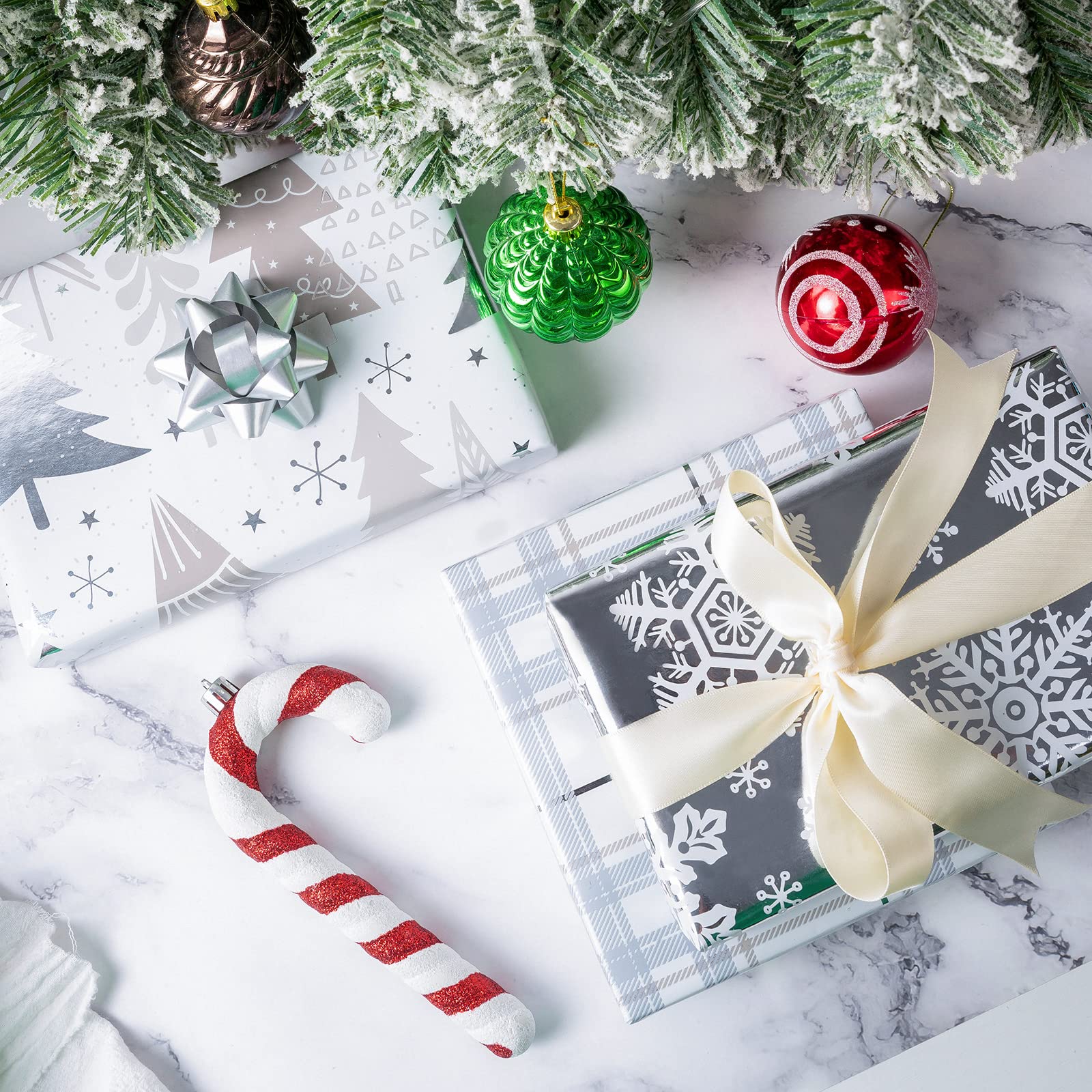 LeZakaa Reversible Christmas Wrapping Paper Roll - Pink Metallic Foil Gift Wrap Paper with Nutcracker & Stripe - 17 inches x 32.8 Feet (46.45 sq.ft.)