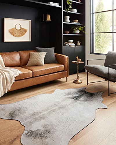 Loloi II Odessa Collection ODE-02 Area Rug 5' x 6'-6" Silver/Grey Rectangular 0.25" Thick