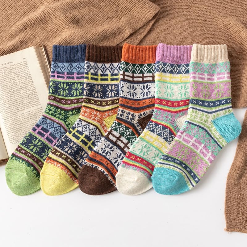 LKV Womens Winter Socks Gift Box Free Size Thick Wool Socks Soft Warm Casual Socks for Women Socks Christmas Socks 5 Pairs
