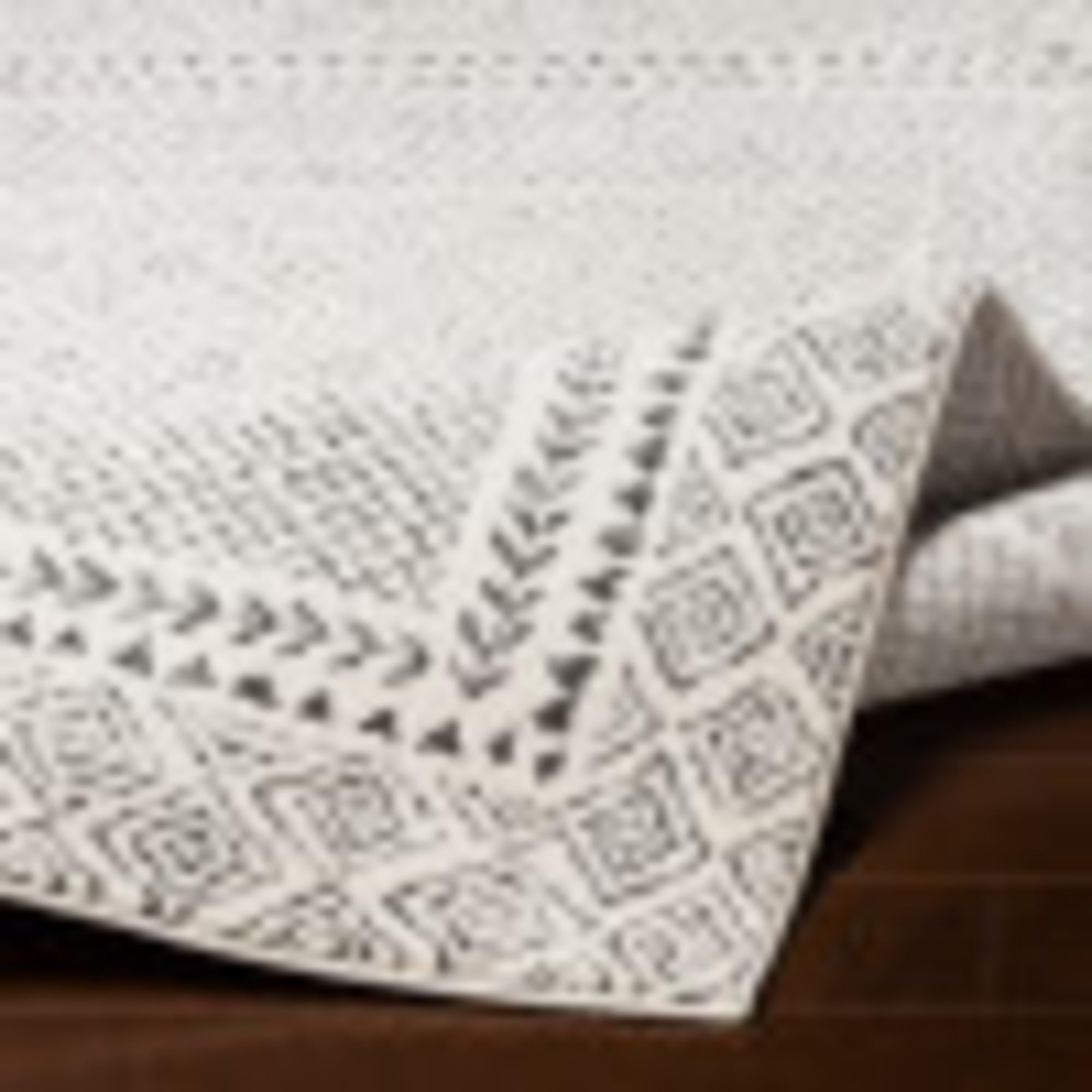 Livabliss Melodie Boho Farmhouse Area Rug,3'11" x 5'7",Beige
