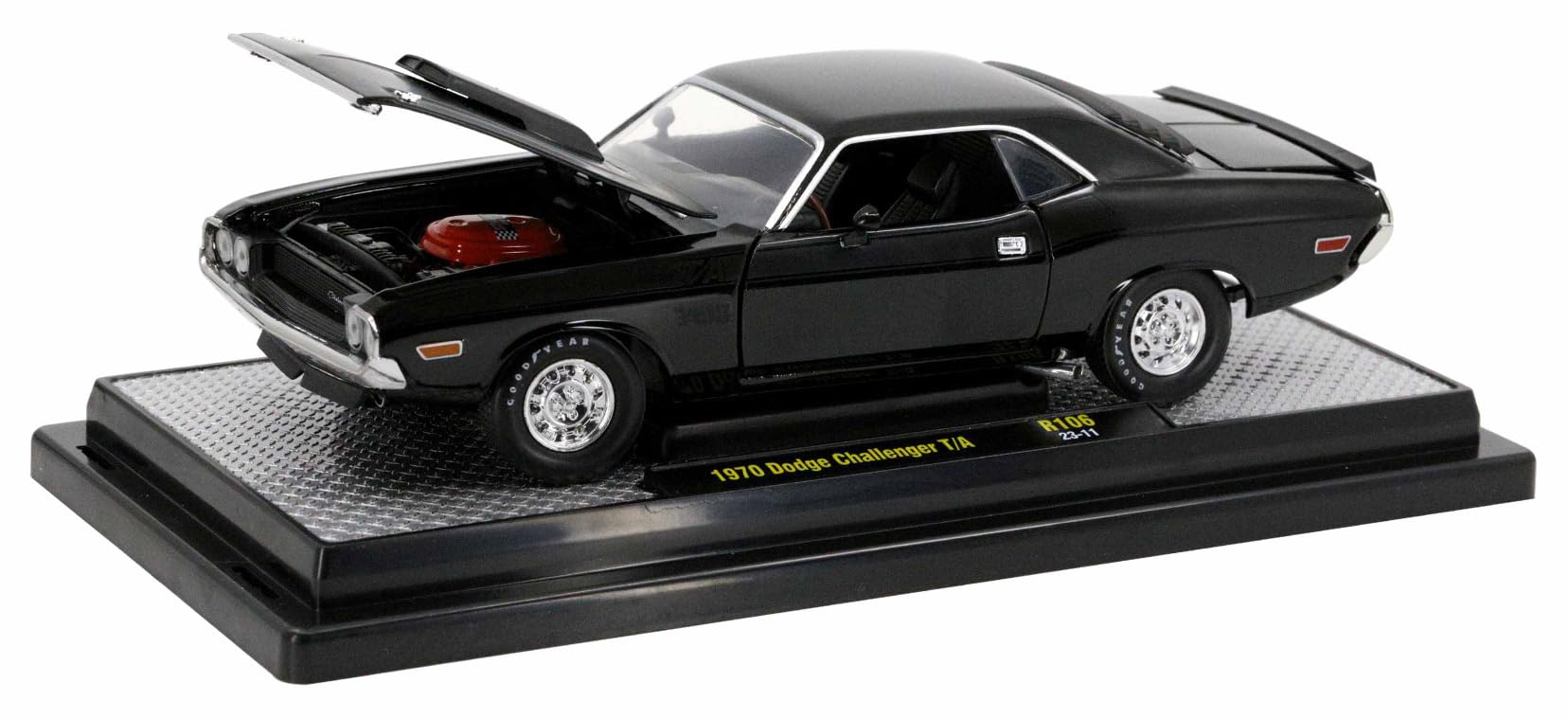 M2 Machines 1970 Challenger T/A Black Limited Edition to 5250 Pieces Worldwide 1/24 Diecast Model Car 40300-106A