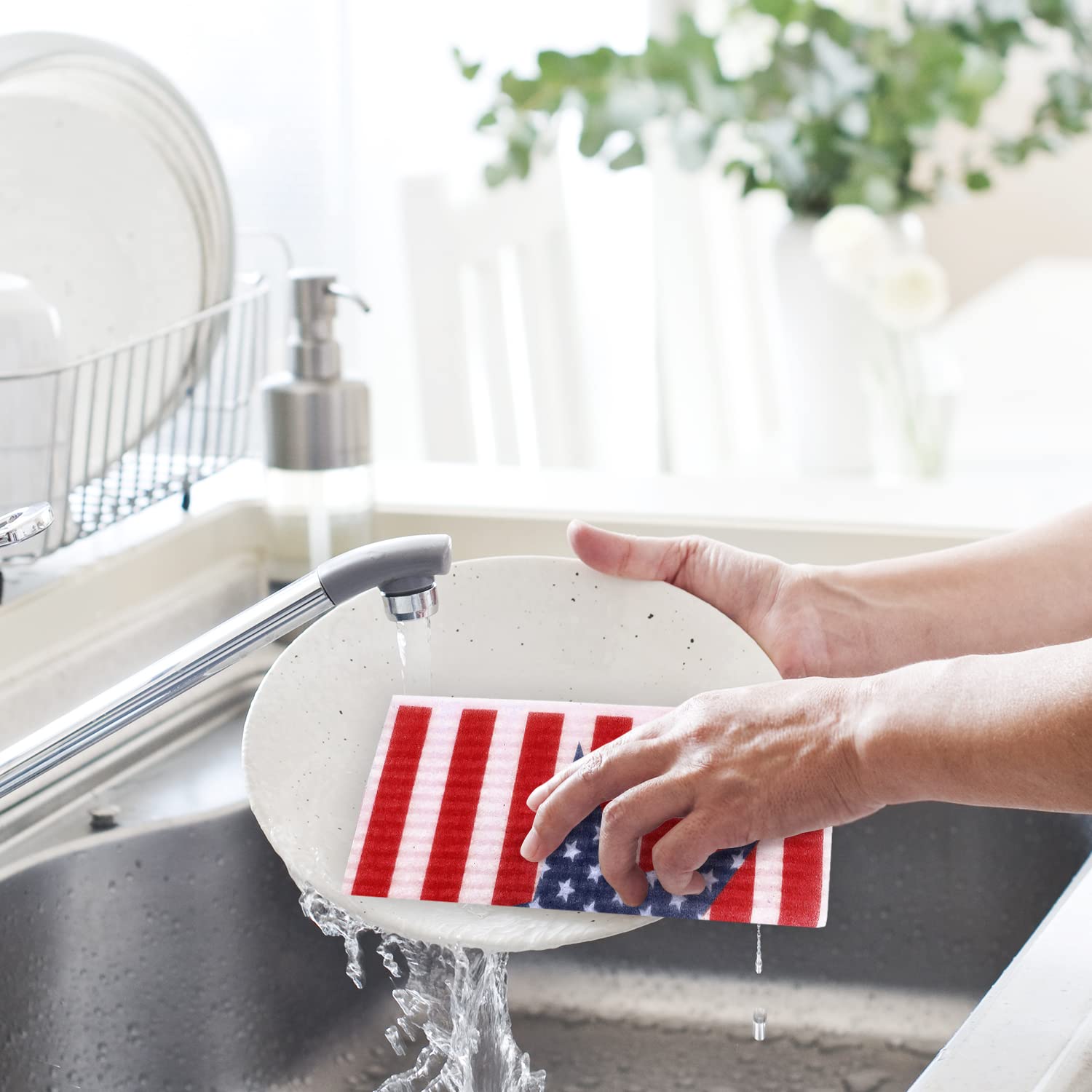 Quera 4Th of July Swedish Kitchen Dishcloth Retro Patriotic Stars & Stripes Truck Cotton Kitchen Towel Independence Day Absorbent Quick Drying Kitchen Cloth for Home Counter Wipes,4Pcs​