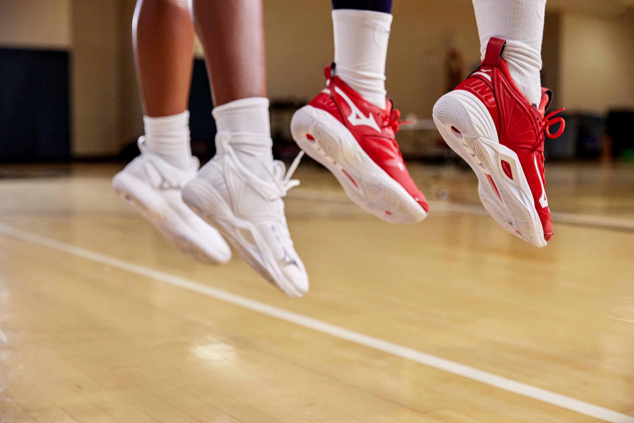 Mizuno Women's Wave Momentum 2 | Women's Indoor Volleyball Shoe | Red/White | US Women's 10.5