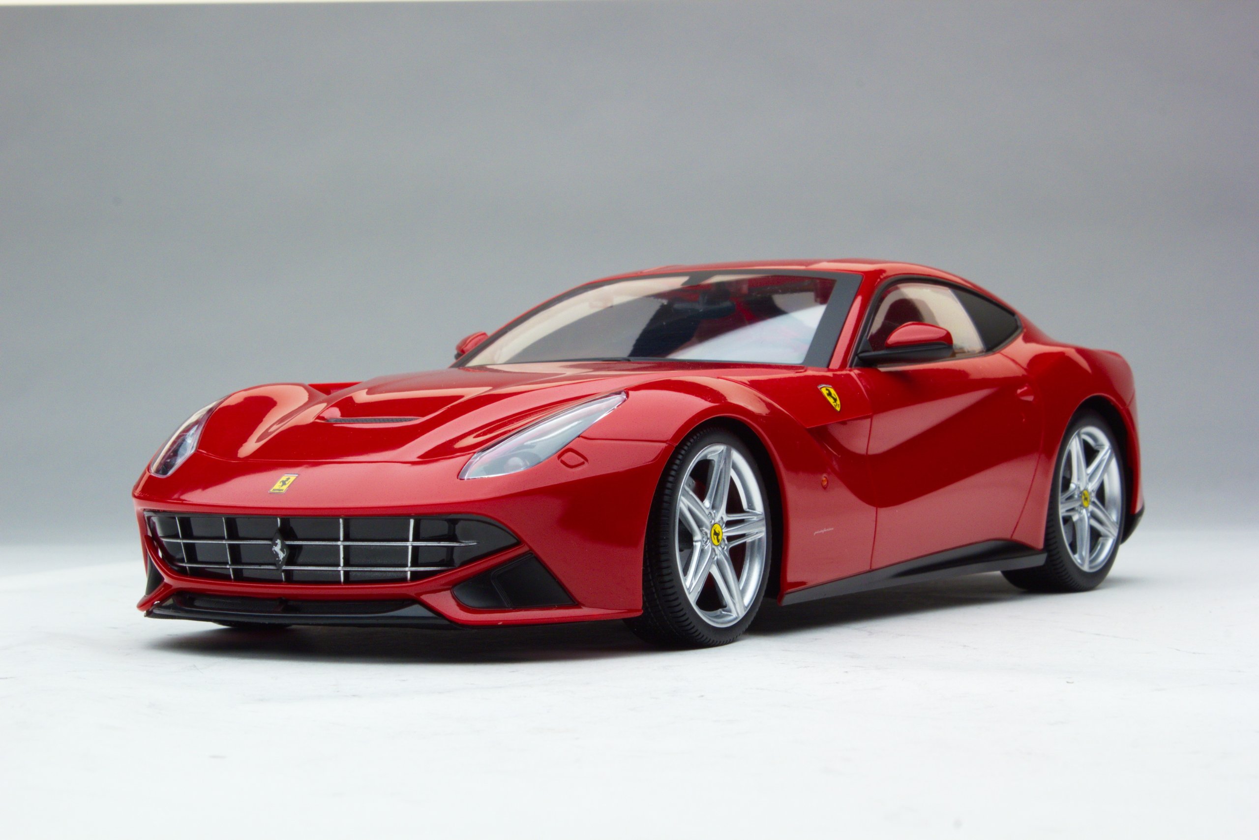 MJX R/C Technic Ferrari F12 Berlinetta RC Car 1:14