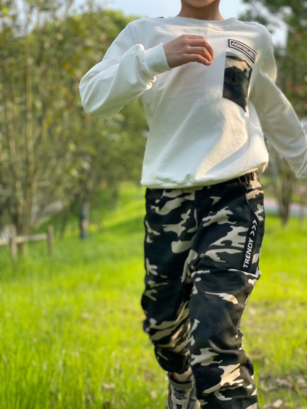 lontakids Boys Camouflage Outfit Teen Long Sleeve T-Shirt + Trousers Clothes Set (4/5, White)