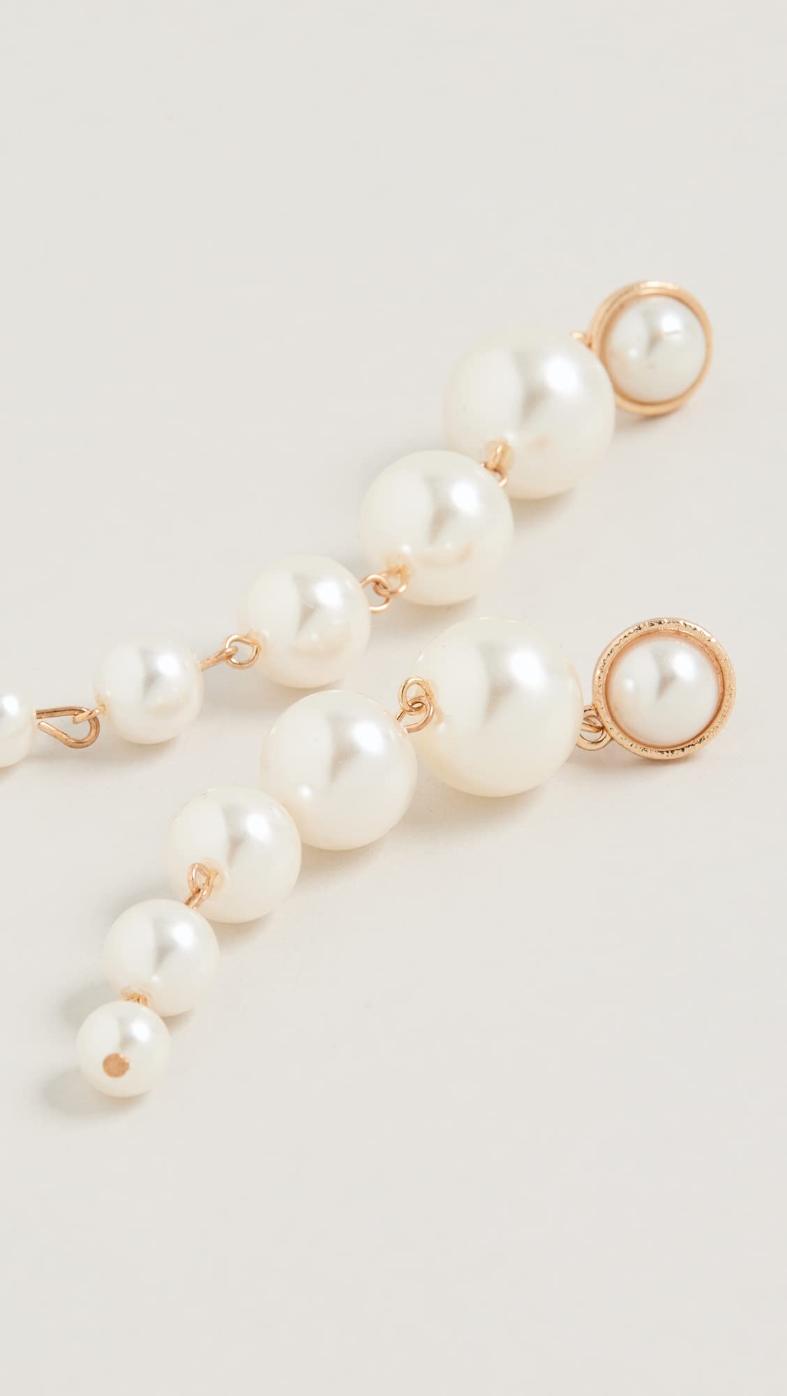 SHASHI Women's Perle Raindrop gold plated brass Earrings, Pearl, Off White, One Size