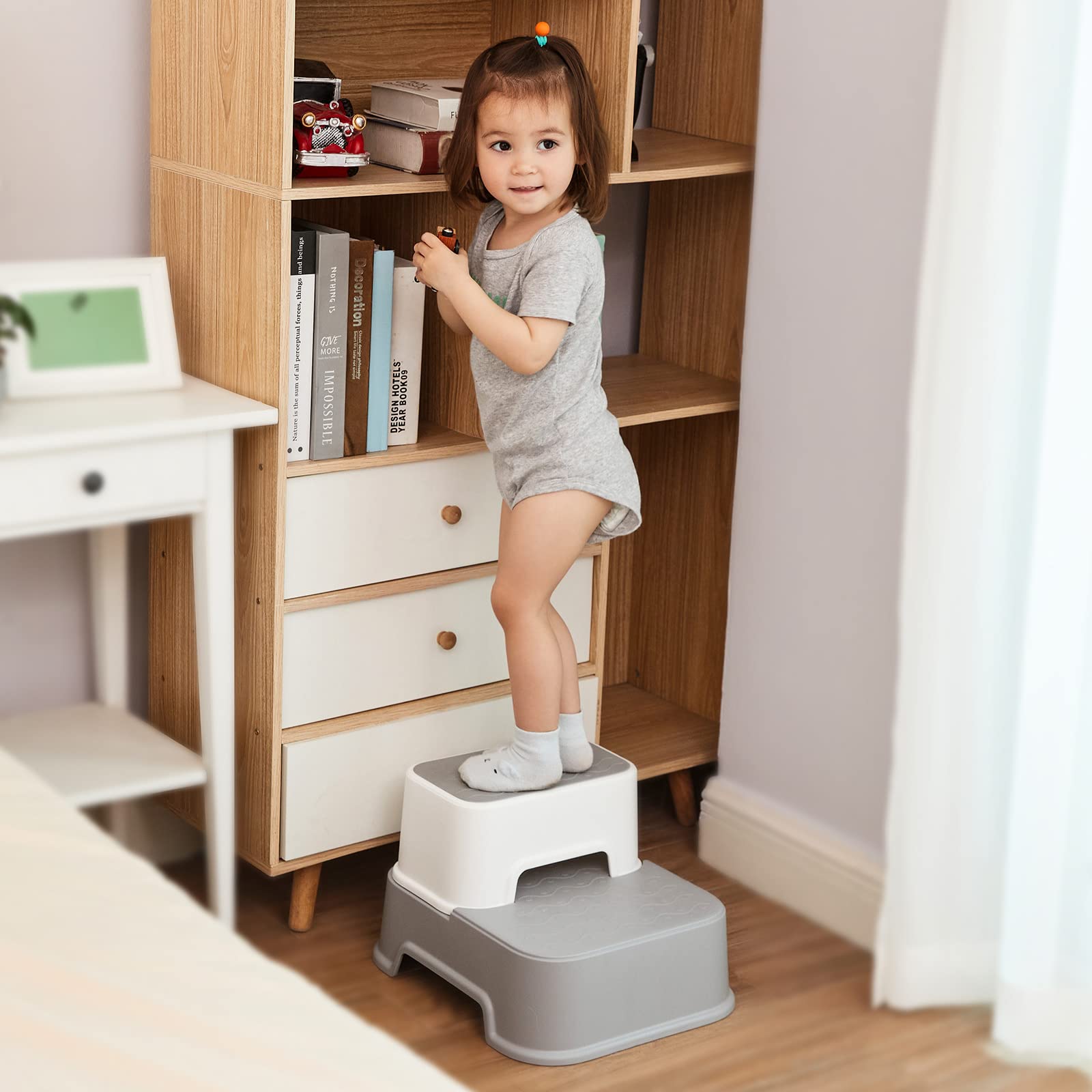 Toddler Step Stool for Bathroom,Kids Step Stool for Potty Training,Toilet Stool, Slip Resistant (Green, 1)