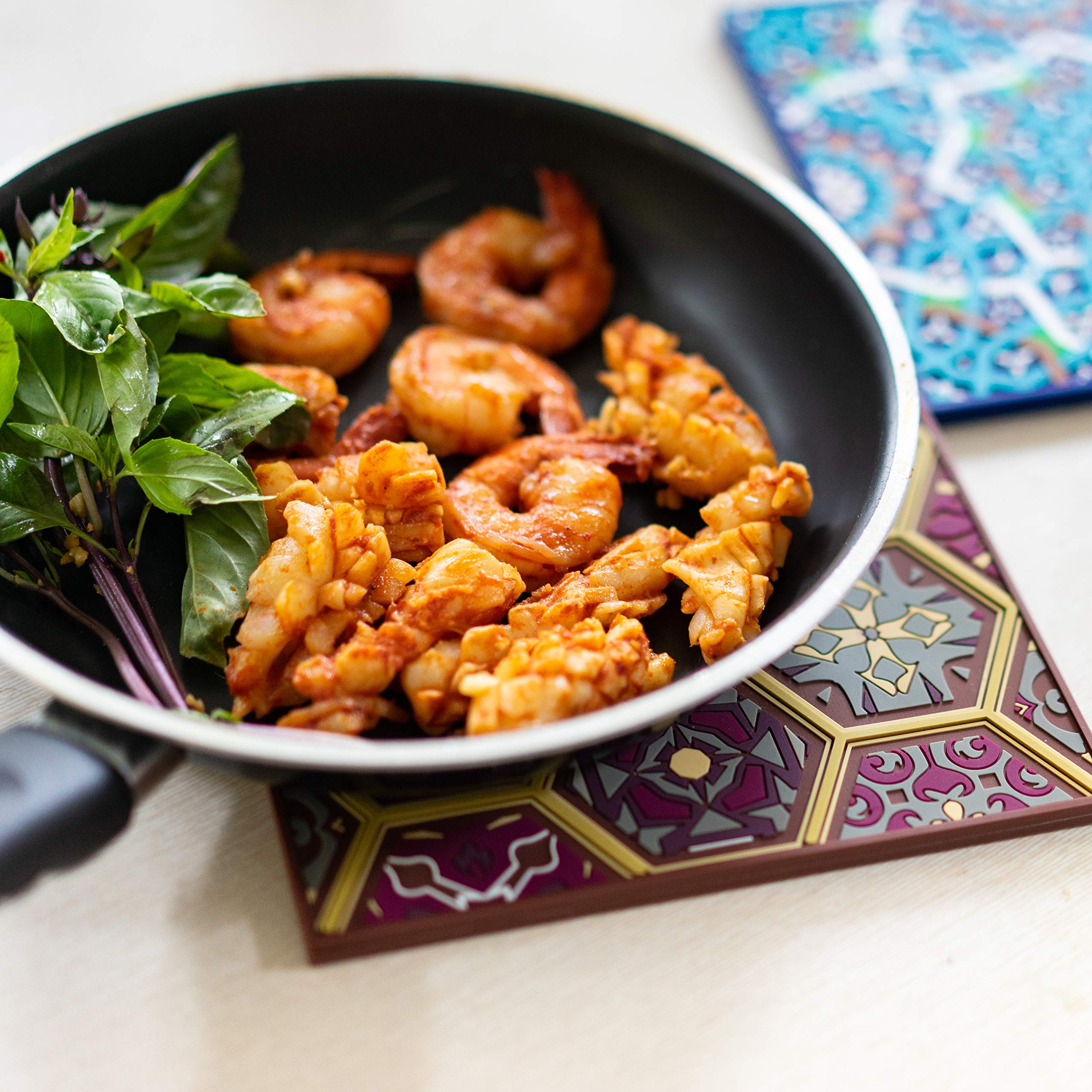 Mosaicana Silicone Trivets for hot dishes β 1 Pack, 7β Silicone Trivets for Hot pots and Pans Easy to wash 400F Heat Resistant Lightweight silicone trivet mat Also work as silicone coasters for drinks