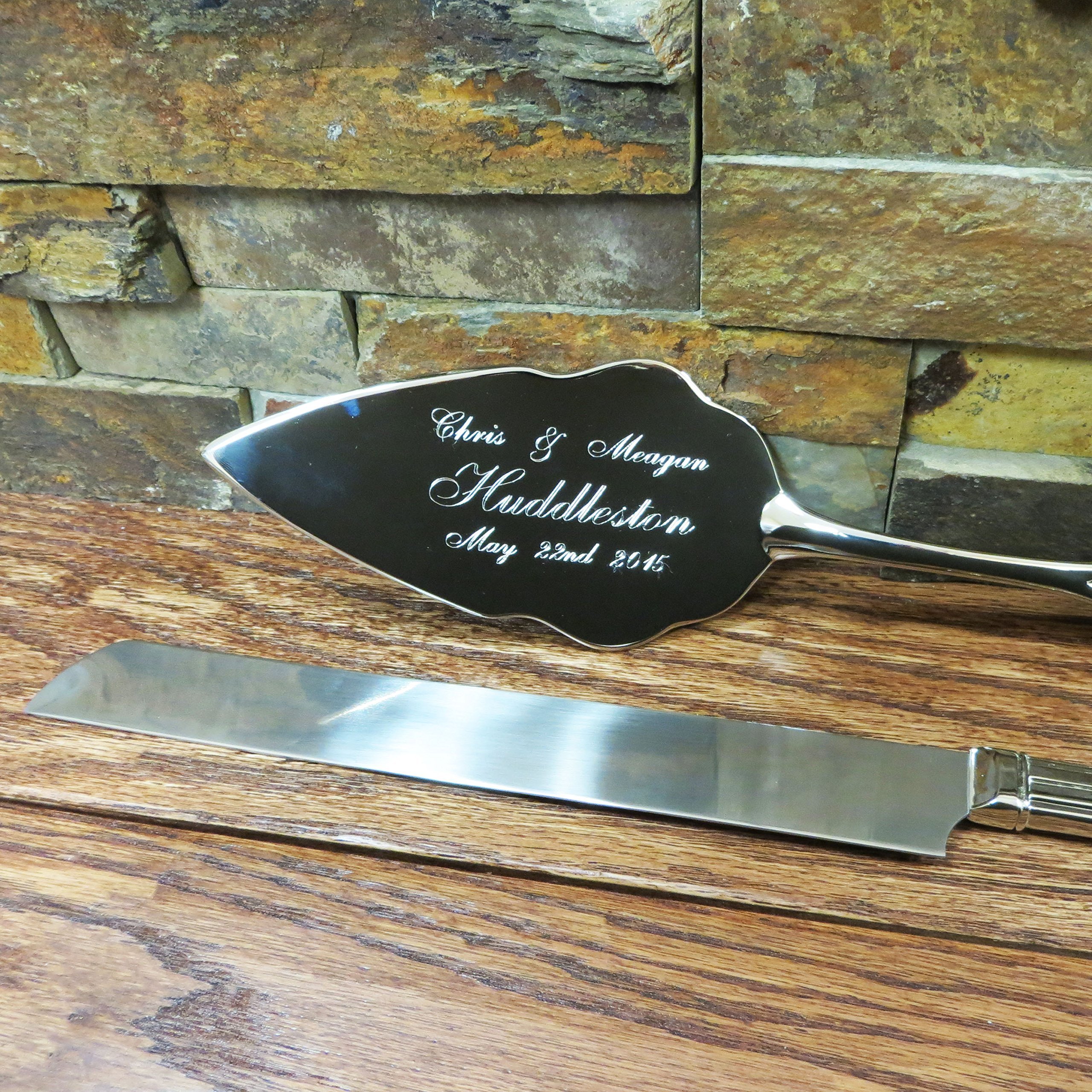 Personalized Wedding Cake Server and Knife Set- Wedding Gift- Wedding accessory- Bridal Shower- Rehearsal