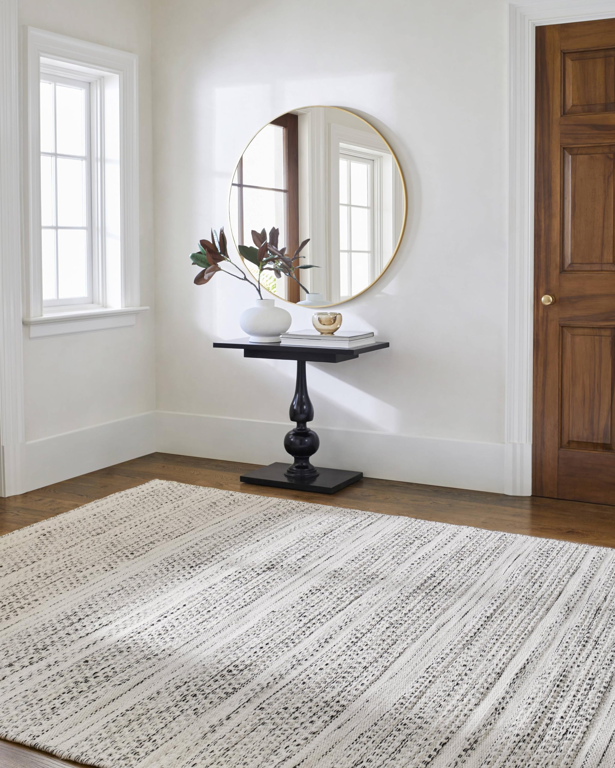 Mark&Day Wool Rugs, 5x7 Marie Global Cream Area Rug, White Black Carpet for Living Room, Bedroom or Kitchen (5' x 7'6")