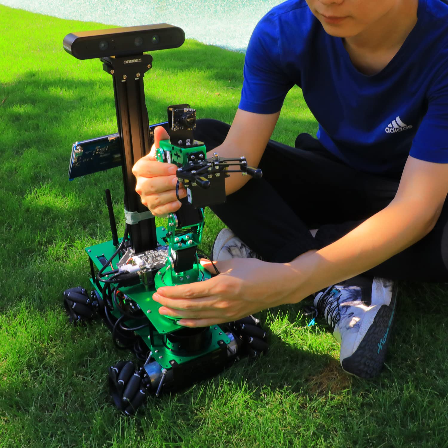 Yahboom Rosmaster X3 Plus Programmable ROS Robot Jetson Xavier NX Developer Board Visual Grab with Mecanum Wheel 6 Axis Robot Arm Kit for Adults