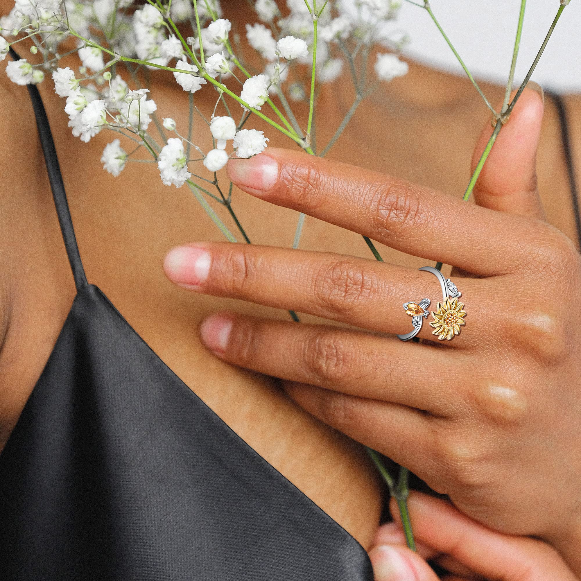 Sanfenly Fidget Rings for Anxiety for Women Anxiety Rings Fidget Spinner Ring Aniexty Stress Relief Ring Set with Clear Box