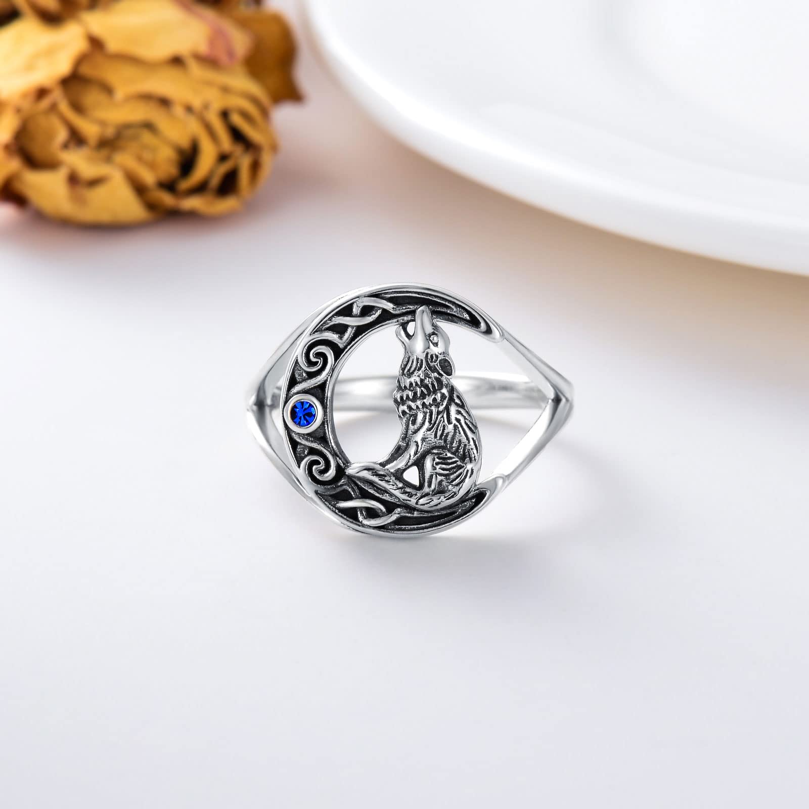 Plesitep Wolf Ring Sterling Silver Crescent Moon Wolf Ring for Women Men (6)