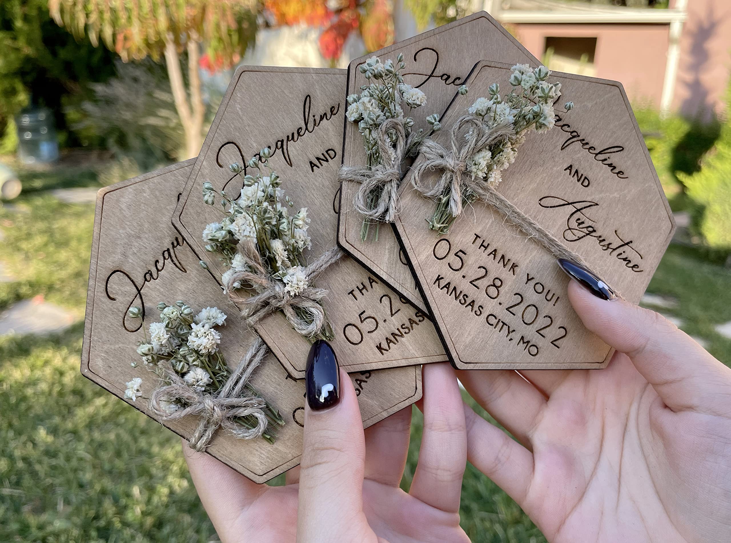 vitawed Hexagon Floral Wedding Favors, Personalized Wedding Favor, Wooden Magnet with Envelopes and Stickers, Pack of 8 to 300