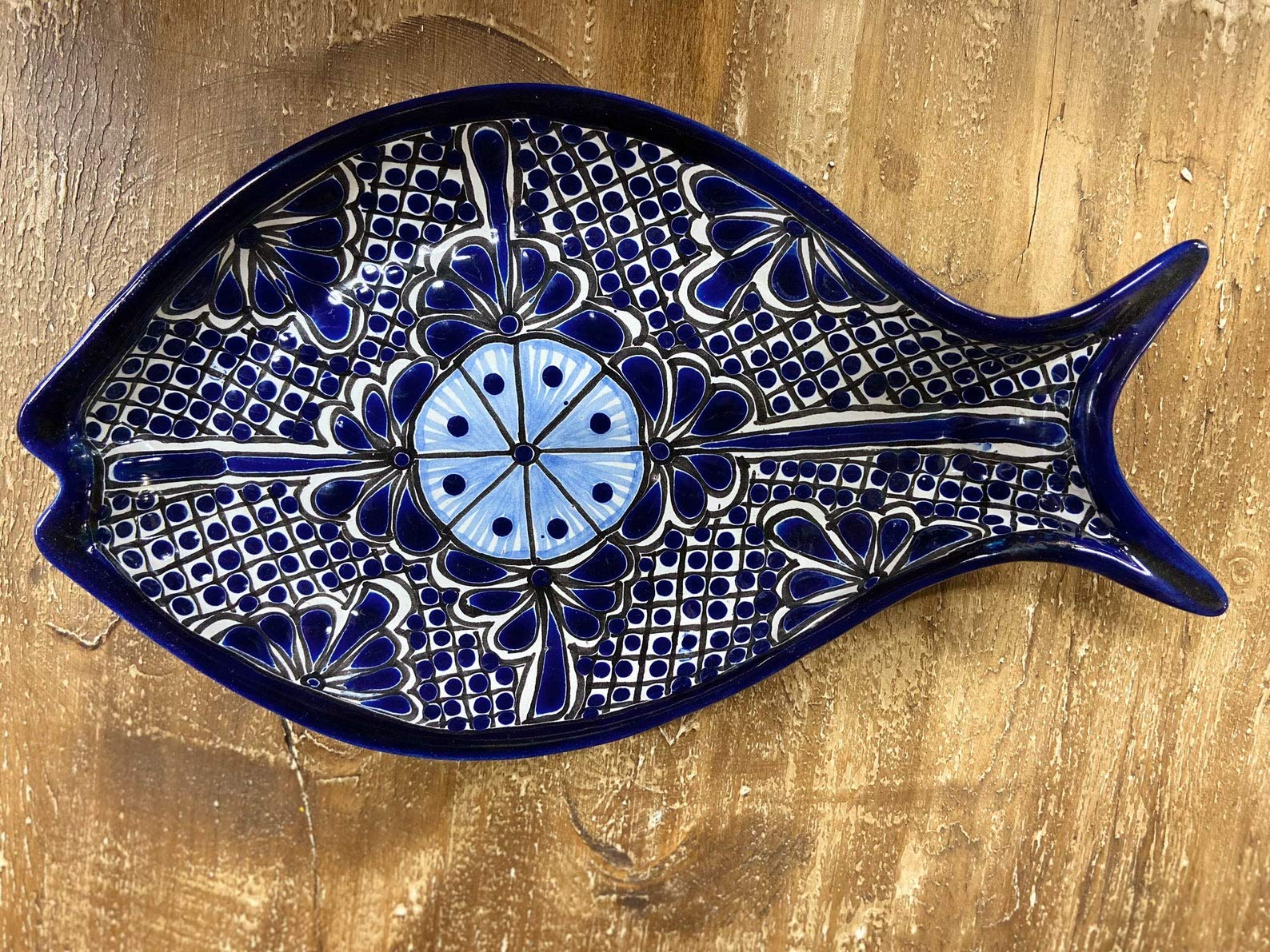 Talavera Fish Shaped Serving Platter, Appetizer Plate