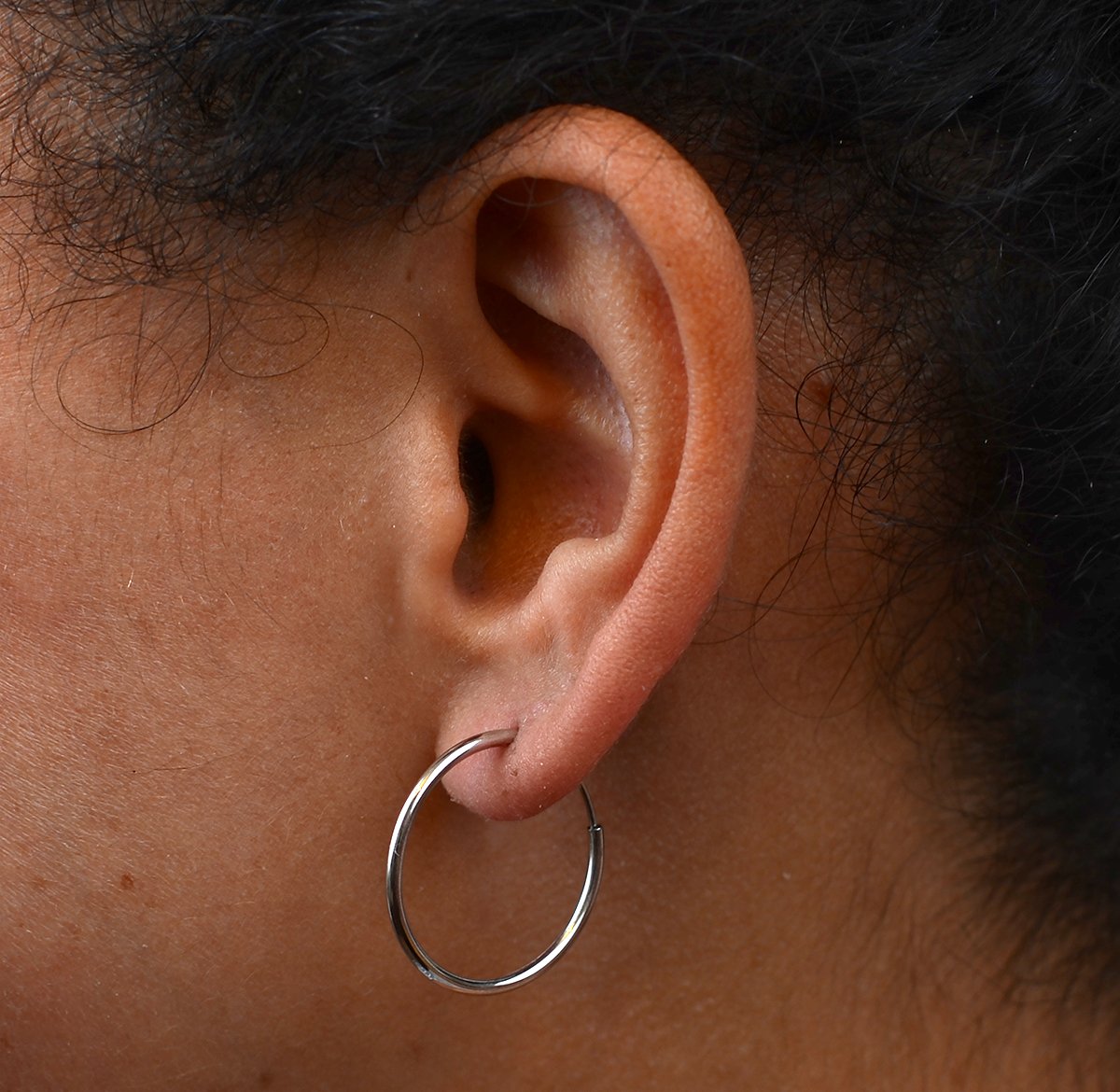 Medium 14K White Gold Continuous Endless Hoop Earrings, (1.5mm Tube) (.90 inch - 23mm)
