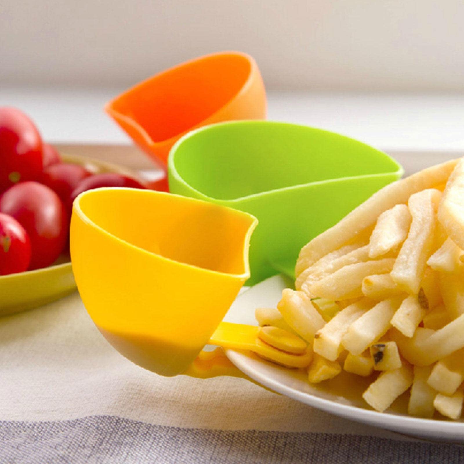 RYGRZJ Dip Clip for Bowls Plates,Chip Clips Holders Cup,Plastic Dish Chip Bowl and Dip Serving Set Sauce Holder for Spice Tomato Sauce Salt Veggie Vinegar Ketchup