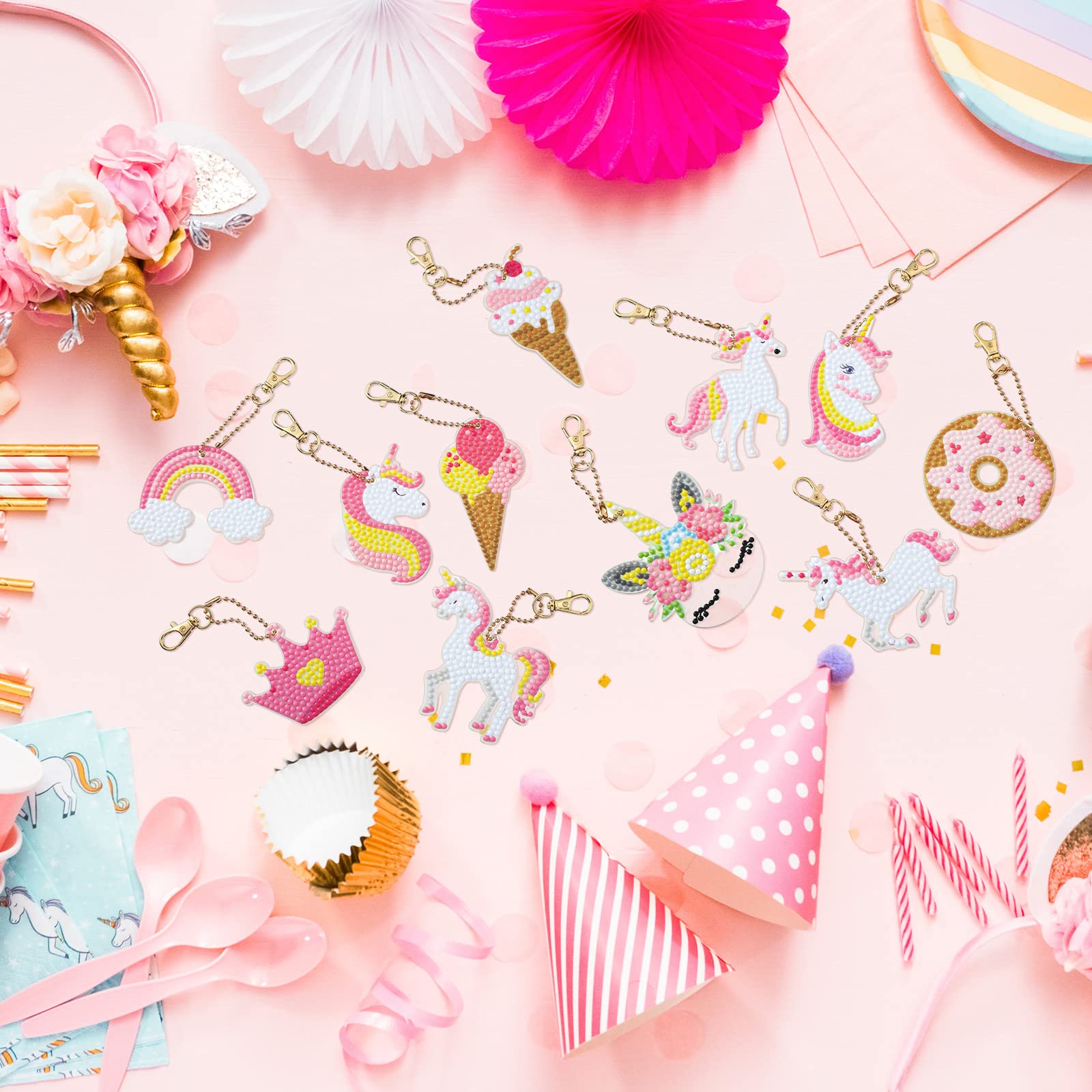 Tudomro 24 Pcs Class of 2024 Keychains Graduation DIY Art Keychains Board Graduation Hat Shape Keychains Decor with Key Rings for 2024 Grad Keychain Present Making(Unicorn)