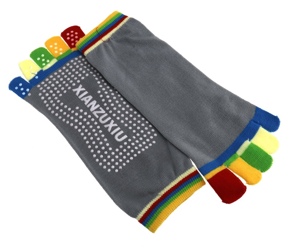 Micro Trader 4 Pcs Anti-Slip Unisex Sport Yoga Colorful Gym Socks 5-Toe Cotton Yoga Socks