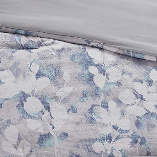 Madison Park Erica Comforter Quilt Combo Set - Modern Luxury Design, All Season Down Alternative Bedding, Matching Shams, Decorative Pillows, Full/Queen(90"x90"), Floral Blue 8 Piece