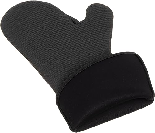 San Jamar Ultigrip Oven Mitt with Heat and Cold Protection for Cooking, Bakeries, Kitchens, And Restaurants, Neoprene, 17 Inches, Black, 1 Count