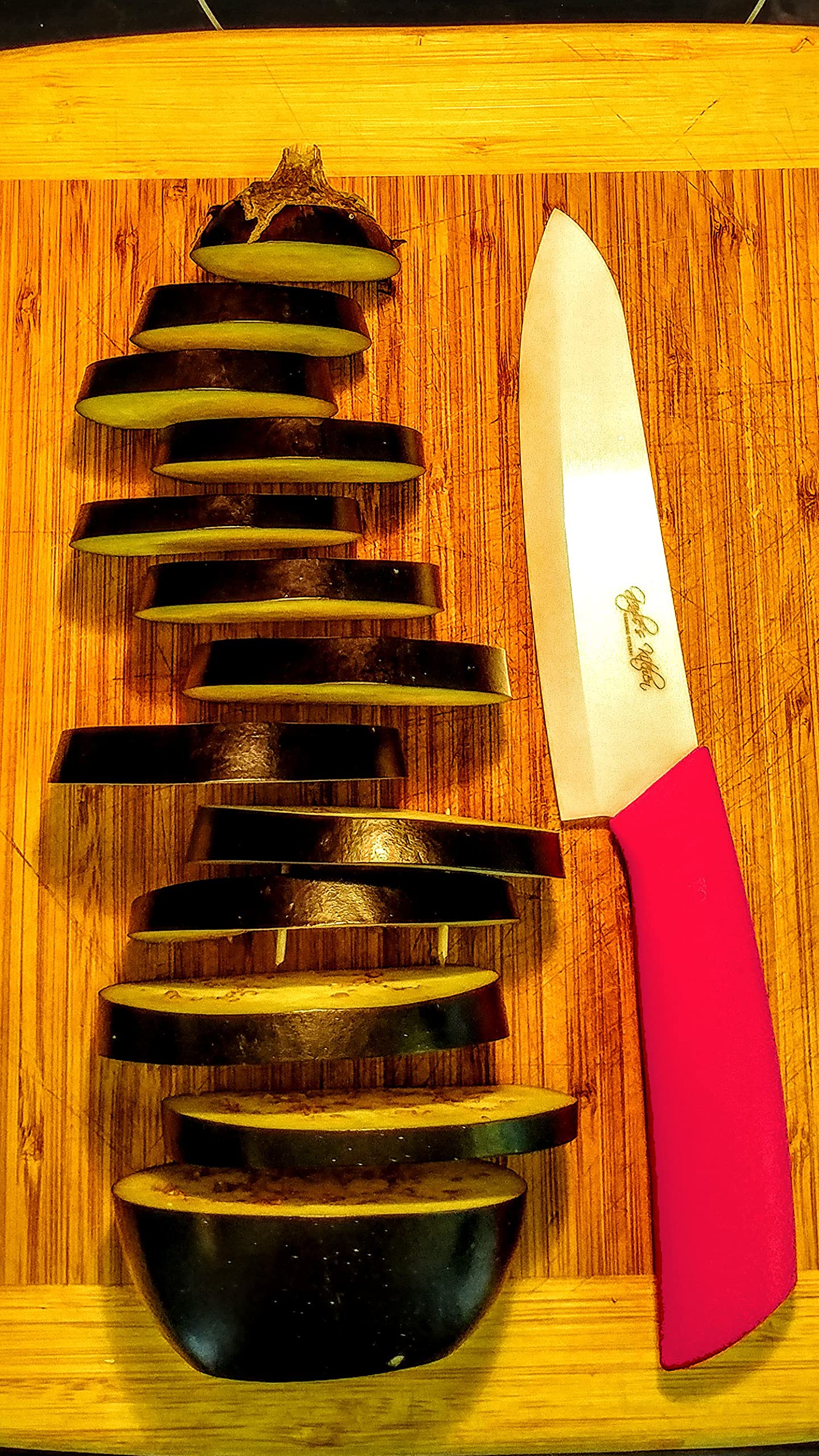 Serrated Pink Ceramic Knife Set with 5" Serrated Knife, Kitchen Knife Set - Includes 3β, 4β, 5β, 6β Ceramic Knives, Matching Sheaths and a Matching Vegetable Peeler in a black Gift Box