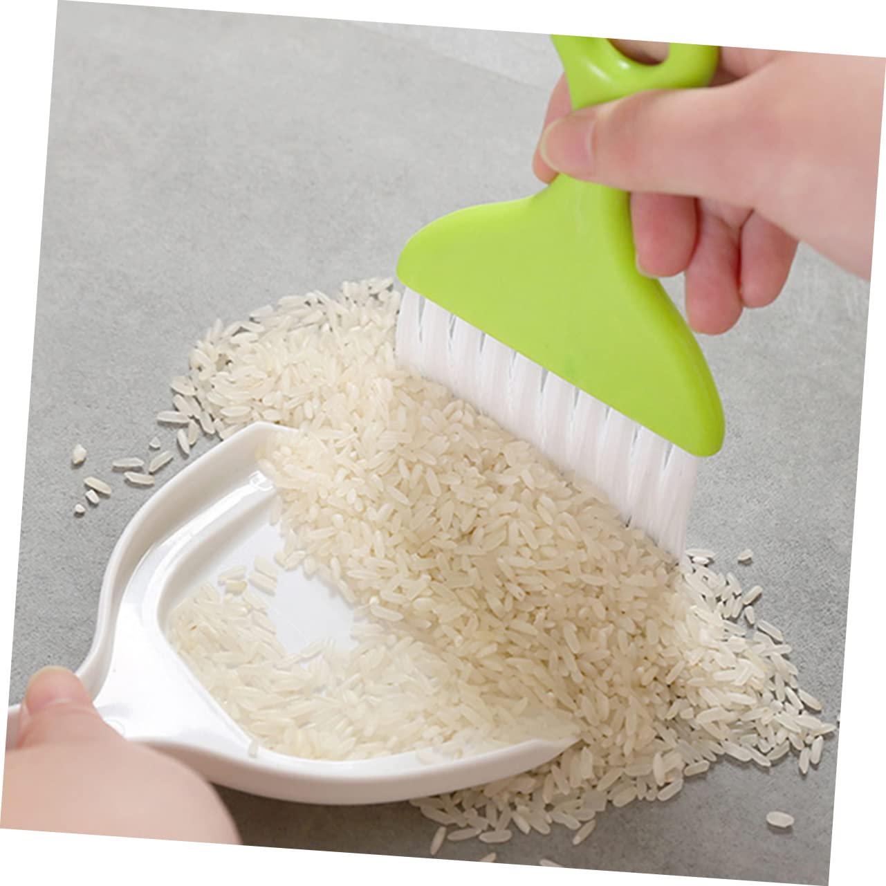 SOLUSTRE 2 Sets Keyboard Cleaning Tools Hand dust Broom Household Supplies Hand Whisk Broom Handled Dustpan Cleaning Dustpan Kids Broom Keyboard Broom Dustpan Mini Cleaning Brush Child
