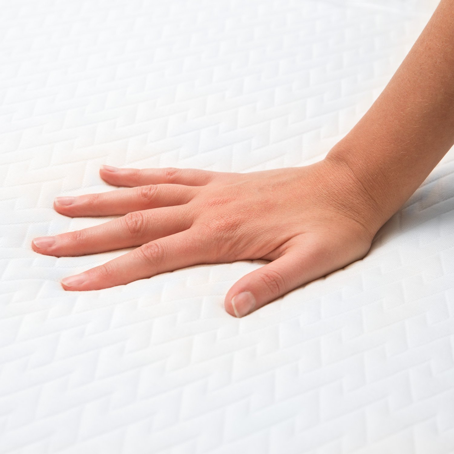LUCID 10 Inch 2019 Gel Memory Foam Mattress - Medium Plush Feel - CertiPUR-US Certified - 10-Year Warranty - Queen