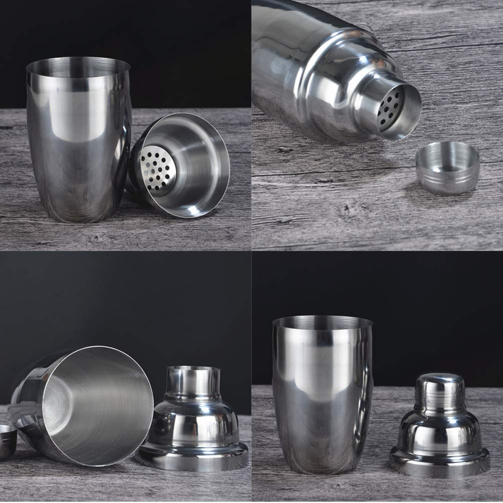 Stainless Steel Cocktail Shaker 8.4oz(250ml) Small Size Martini Shaker with Strainer and Lid Top