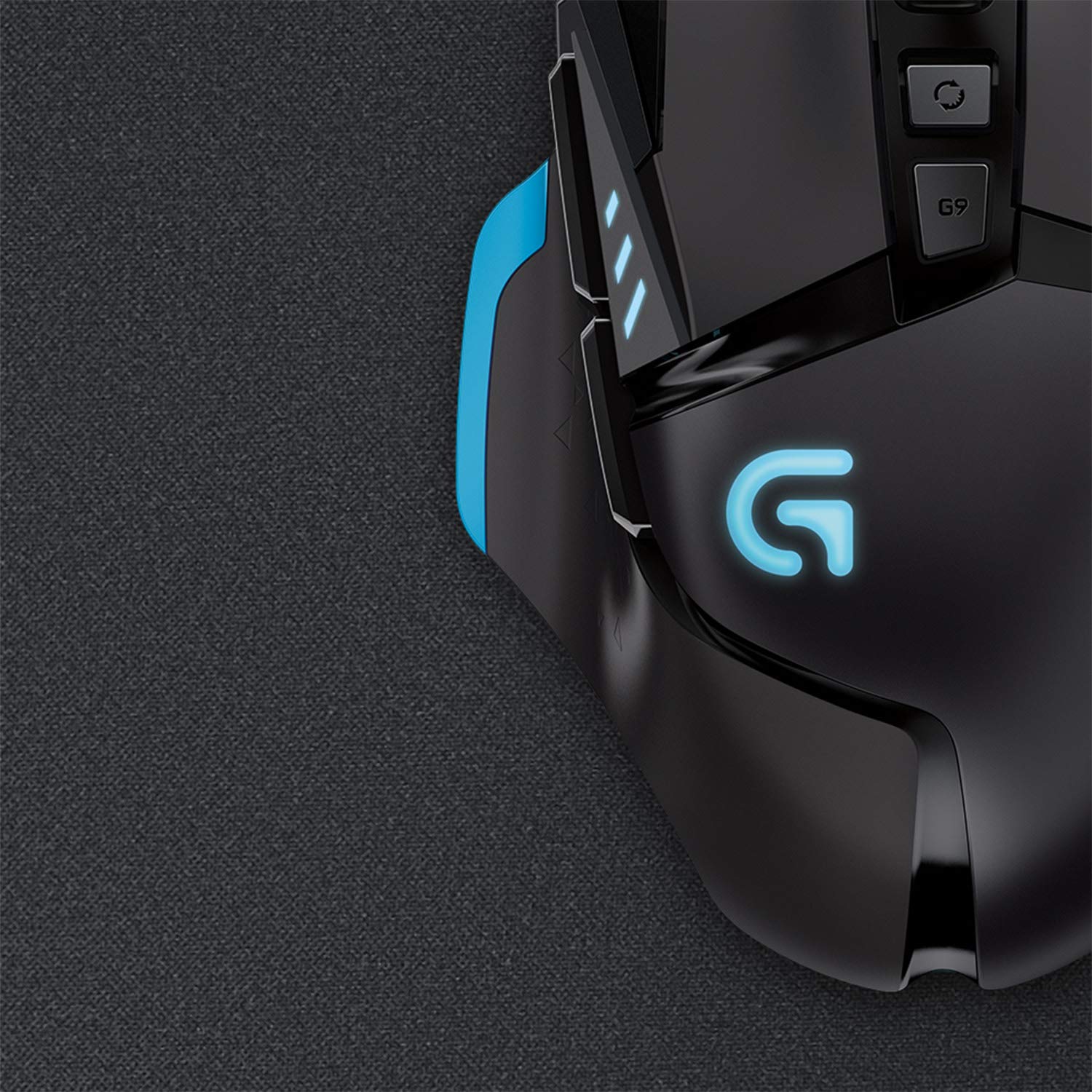 Logitech G640 Cloth Gaming Mouse Pad, 460 x 400mm, Thickness 3mm, Moderate Surface Friction, Consistent Surface Texture, Stable, Comfortable Rubber Base, Rollable - Black