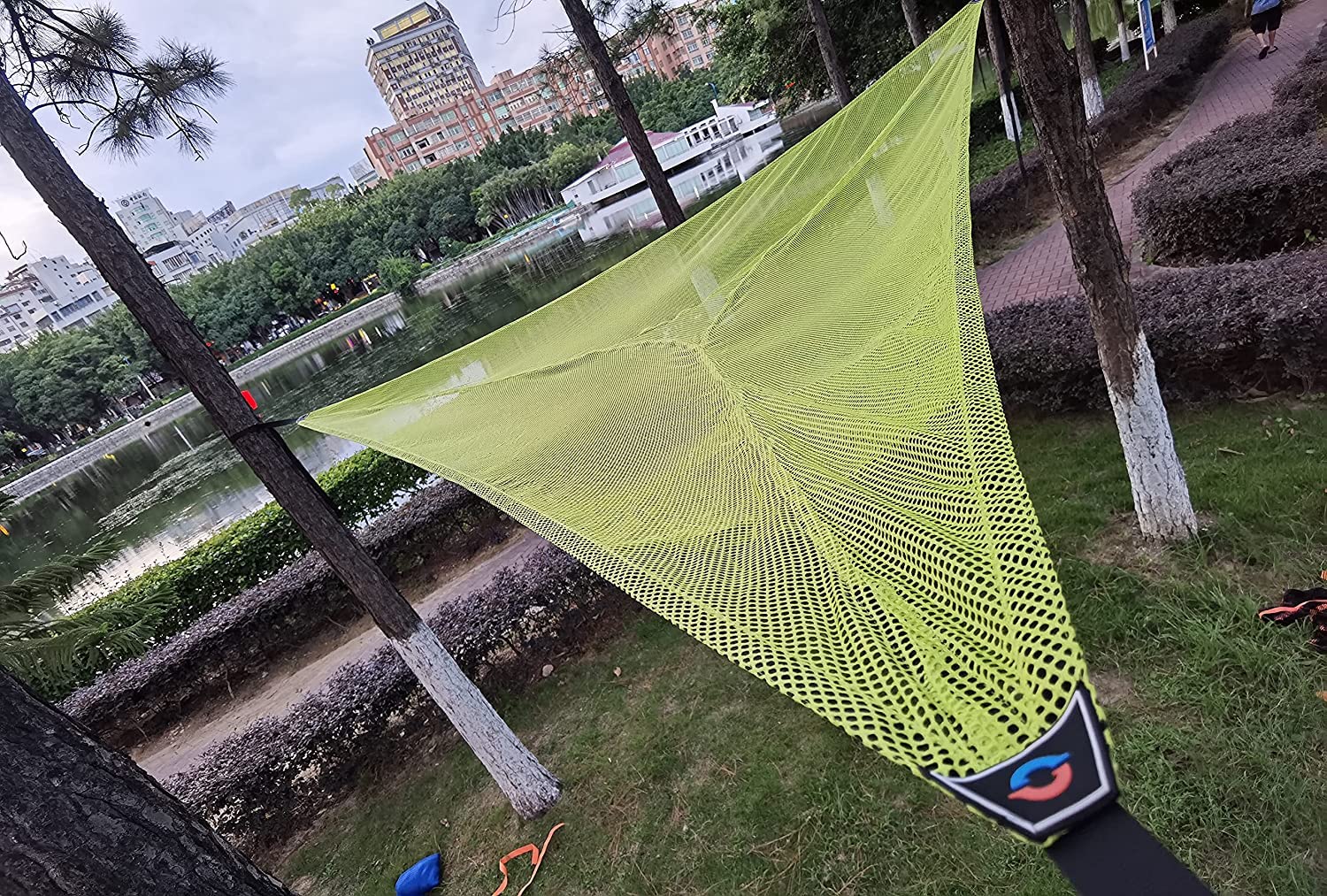 Revolutionary Giant Aerial Camping Hammock - 300cm Multi-Person Hammock -Triangle Aerial Mat -3 Point Outdoor Hammock Hammock Tree House Air Sky Tent ,Green