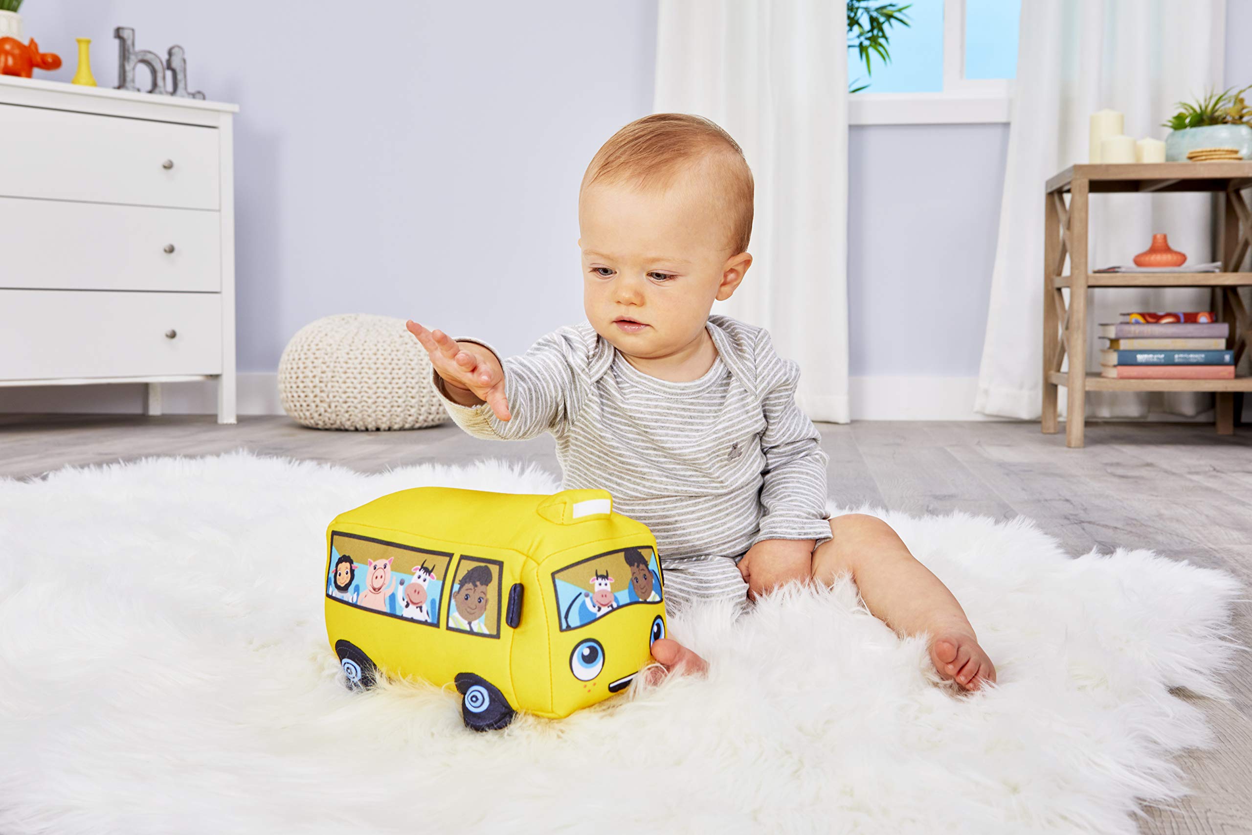 Little Tikes Little Baby Bum Wigglin' Wheels On The Bus Official Plush Toy
