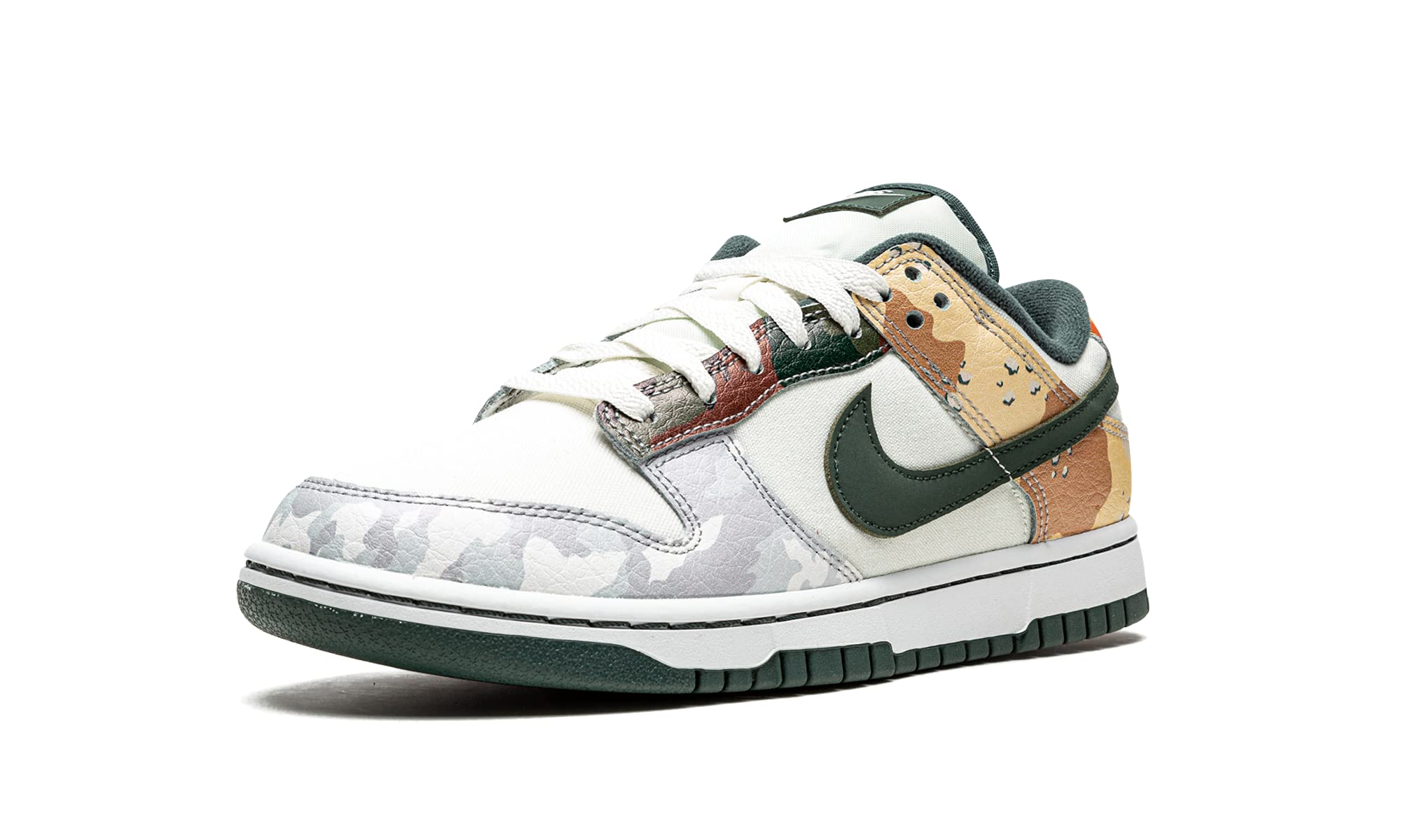 Nike Mens Dunk Low SE DH0957 100 Multi-Camo - Size 10