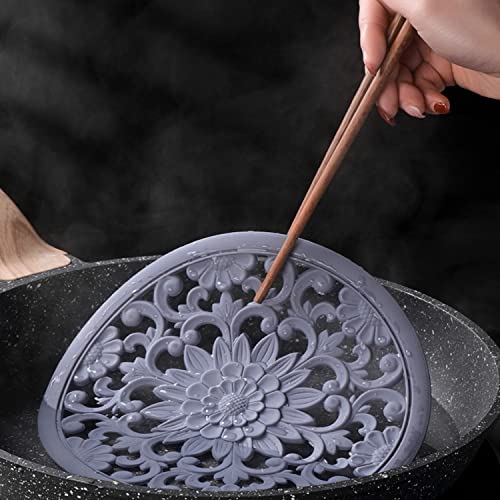 TENOC Thick Silicone Trivet Mats for Hot Pots & Pans, Heat Resistant & Non-Slip Holder for Dishes & Cookware, Multi-Use Kitchen Countertop Table Hot Pads Teapot Coaster 7.87 Inch, Set of 3, Grey