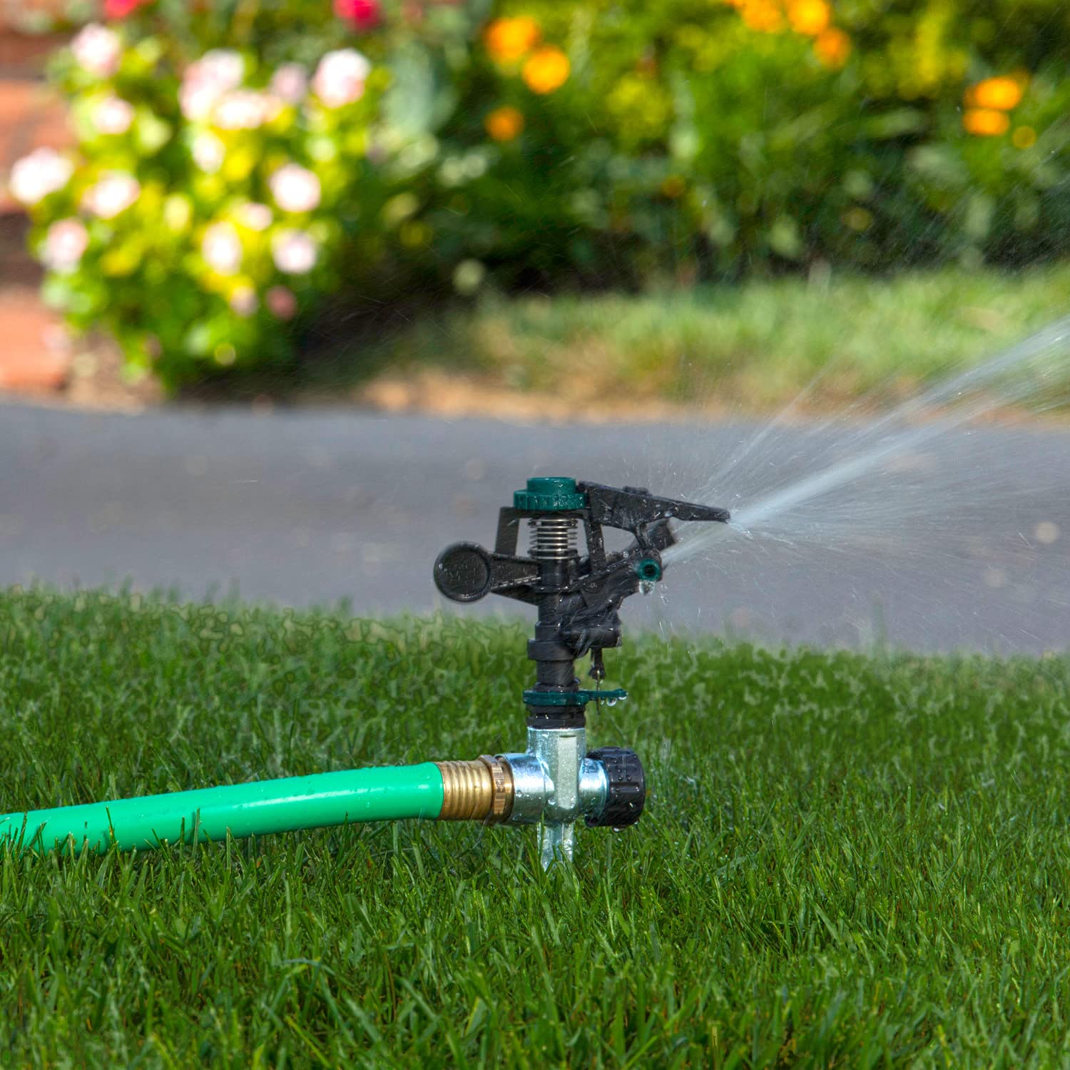Melnor 65176AMZ Pulsating Sprnk w/Spike Sprinkler Bundle, Green, Black