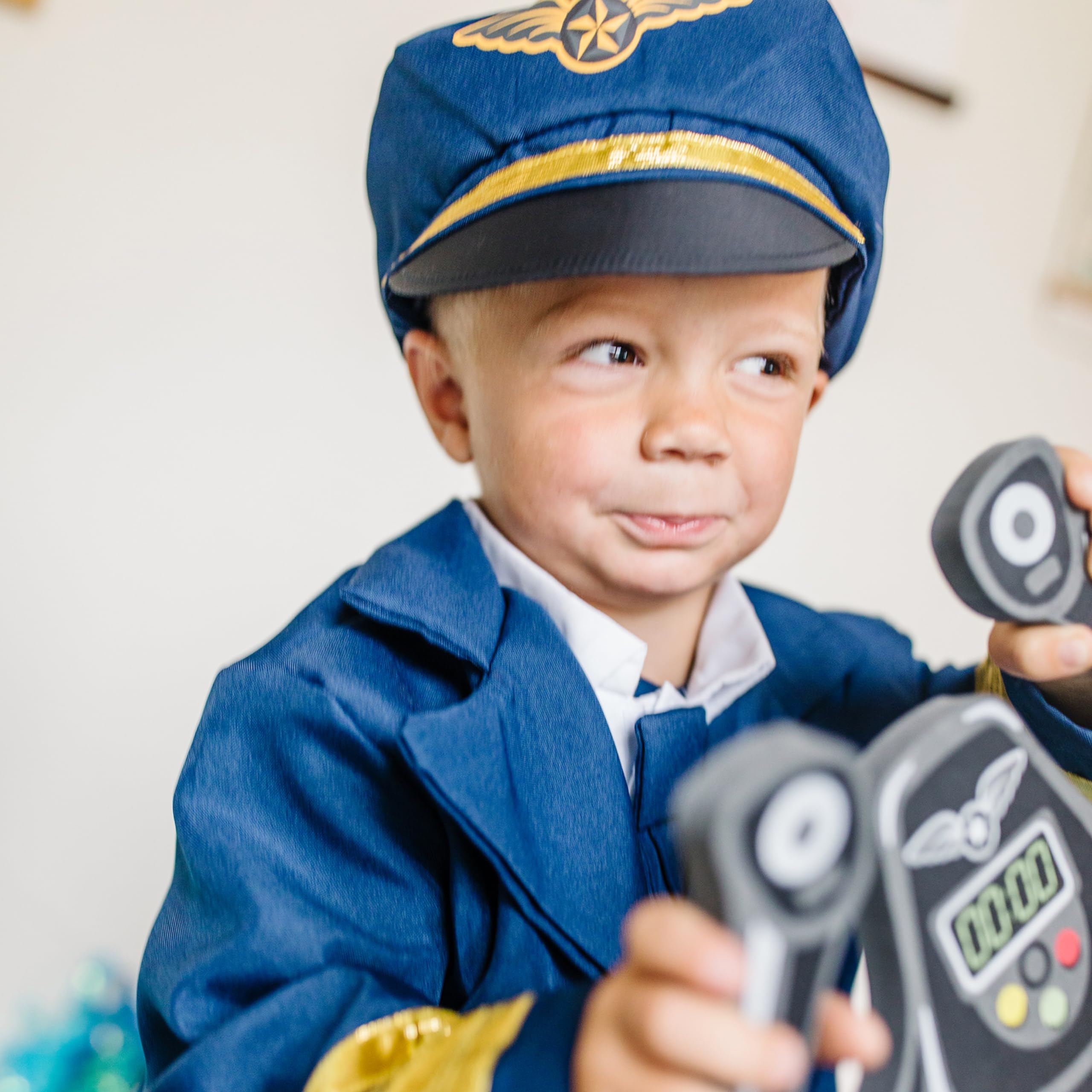 Melissa & Doug Pilot Role Play Costume Set (6 pcs) - Jacket, Tie, Hat, Wings, Steering Yoke, Checklist