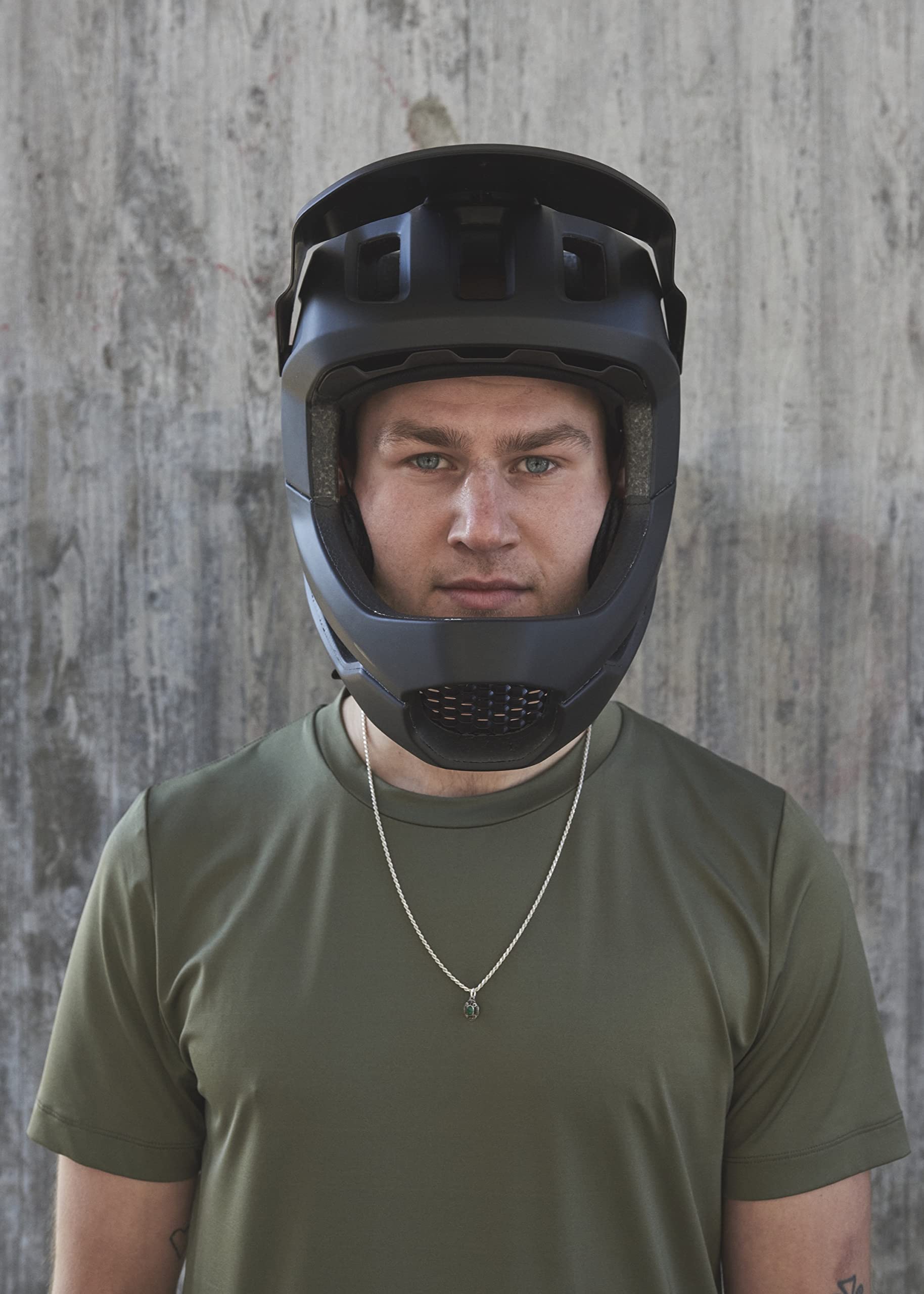 POC Otocon Fullface Helmet - Exceptionally Lightweight and Well-Ventilated Full-face Protection Tailored to The Challenges of Enduro Racing