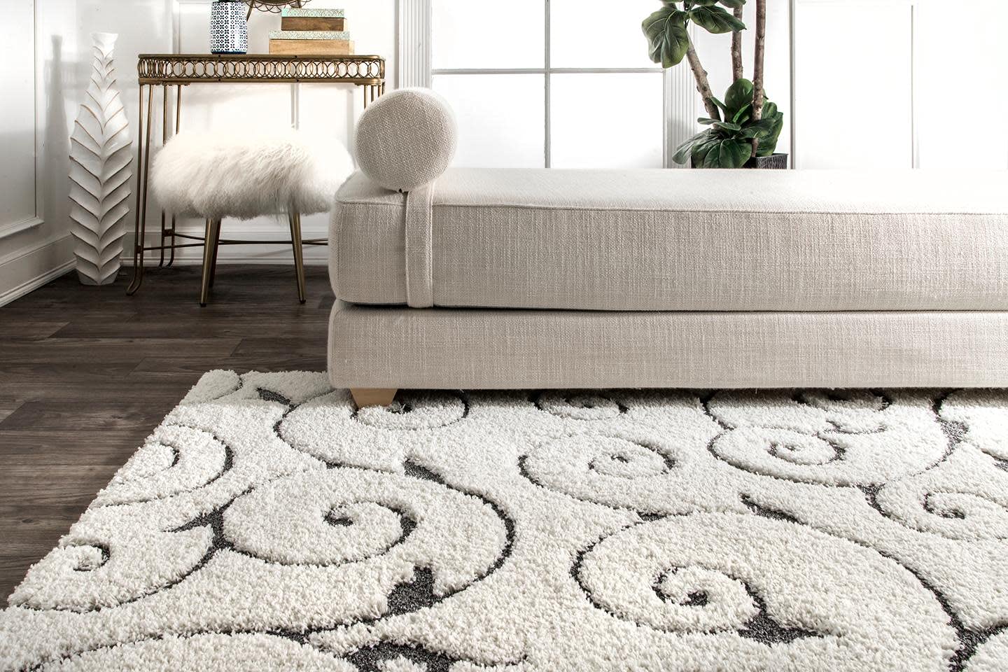 nuLOOM Maisha Contemporary Shag Area Rug, 4x6, Beige